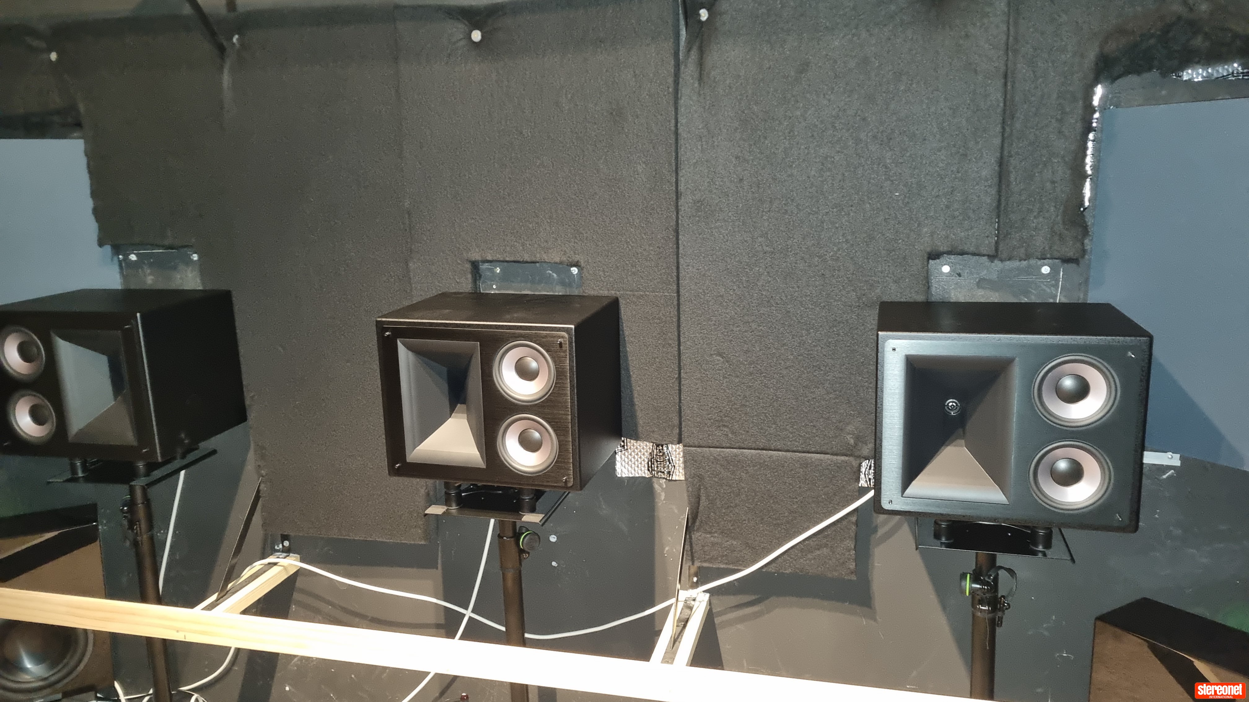 Klipsch THX Ultra2 5.0 Loudspeaker Package - Installed / Surround / Dedicated Cinema - StereoNET