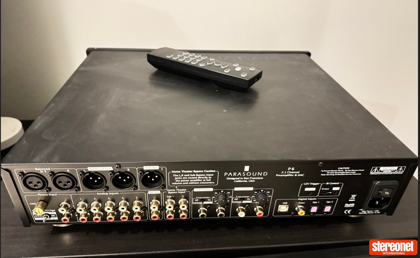Parasound P6 Pre Amplifier - Pre Amplifiers - StereoNET