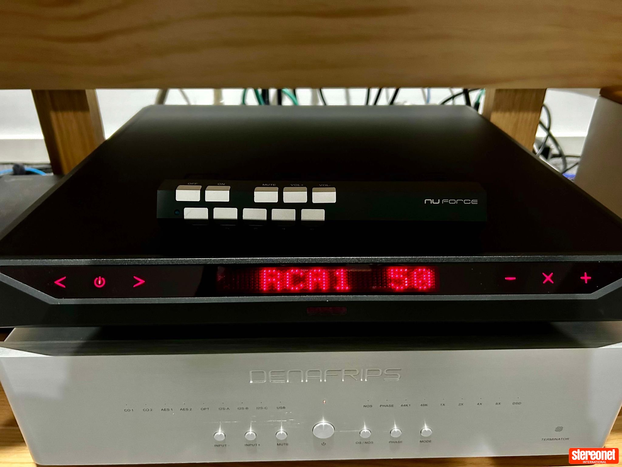 NuForce IA-18 Integrated Amplifier (Solid State) - Integrated ...