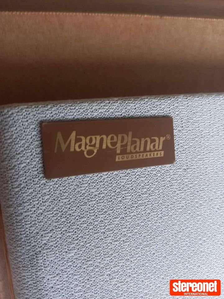 Magnepan MMG W Floorstanding Loudspeakers - Floorstanders & Large ...