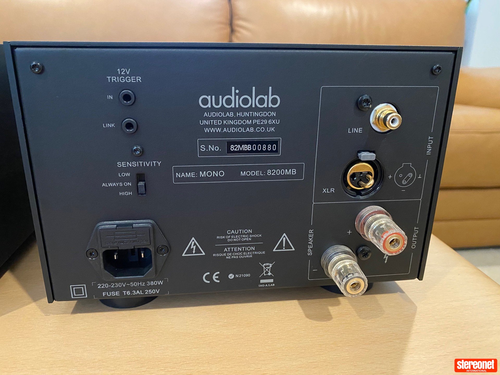 Audiolab 8200MB Mono Amplifiers - Power Amplifiers - StereoNET