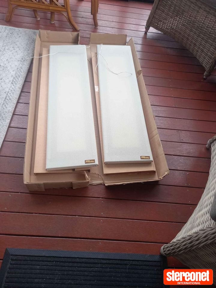 Magnepan MMG W Floorstanding Loudspeakers - Floorstanders & Large ...