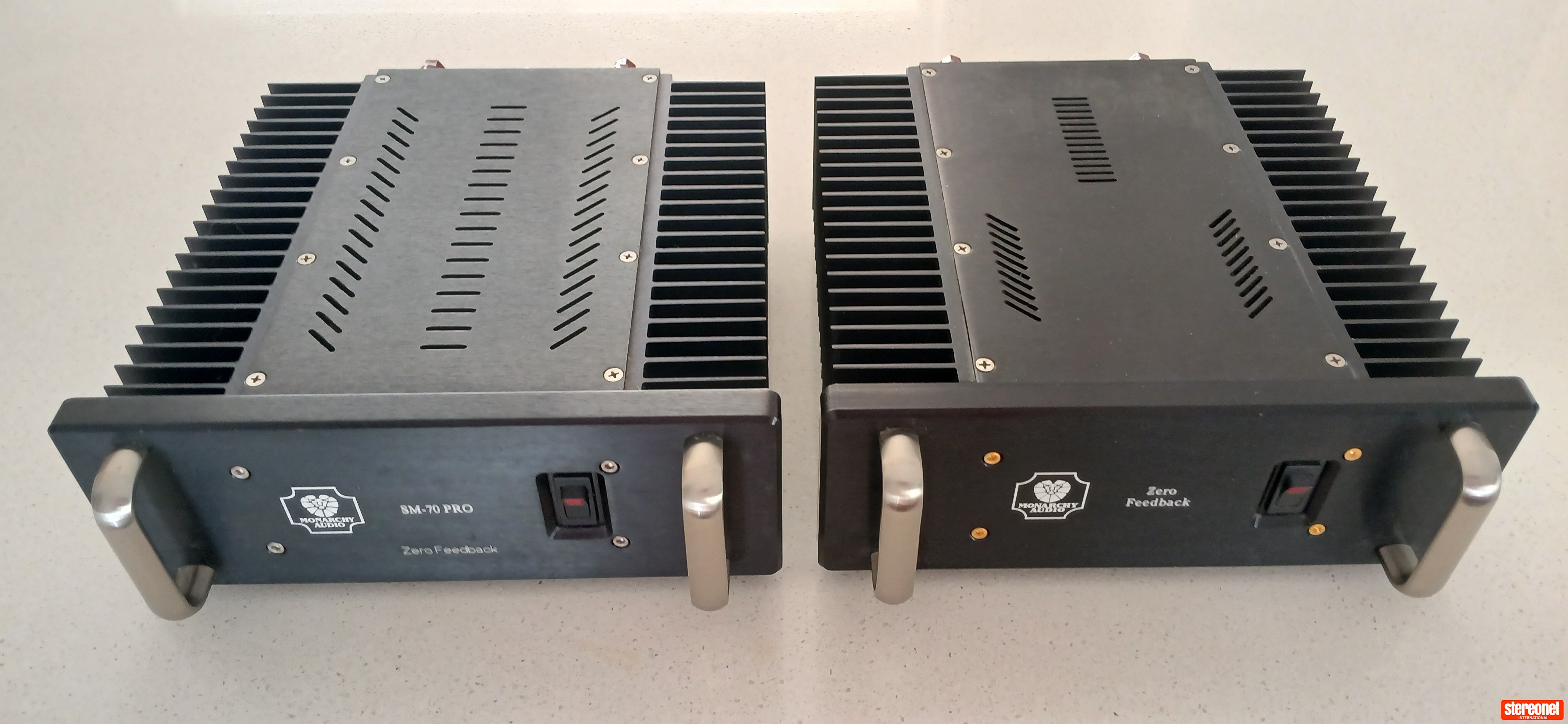 Monarchy Audio SM 70 Pro Mono Amplifiers - Power Amplifiers - StereoNET