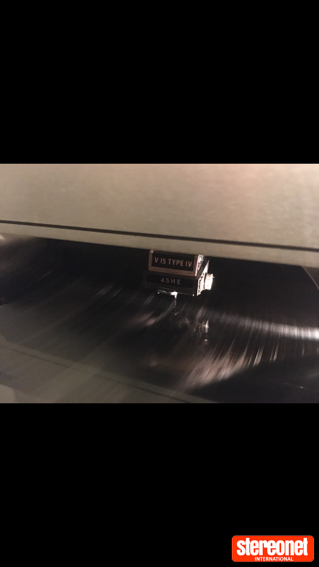 Revox B795 Turntable - Turntables & Record Players - StereoNET