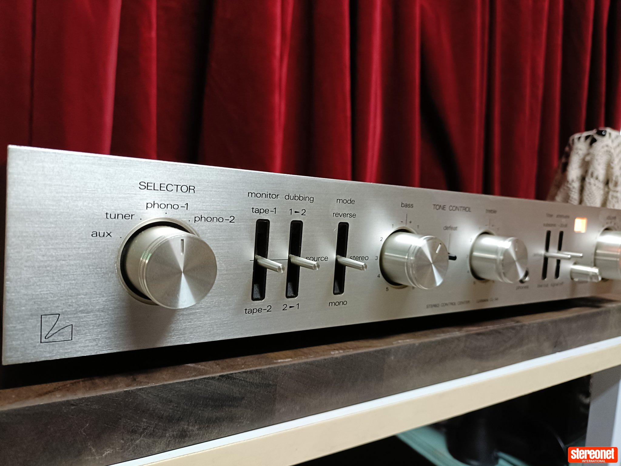 Luxman CL 34 Pre Amplifier - Pre Amplifiers - StereoNET