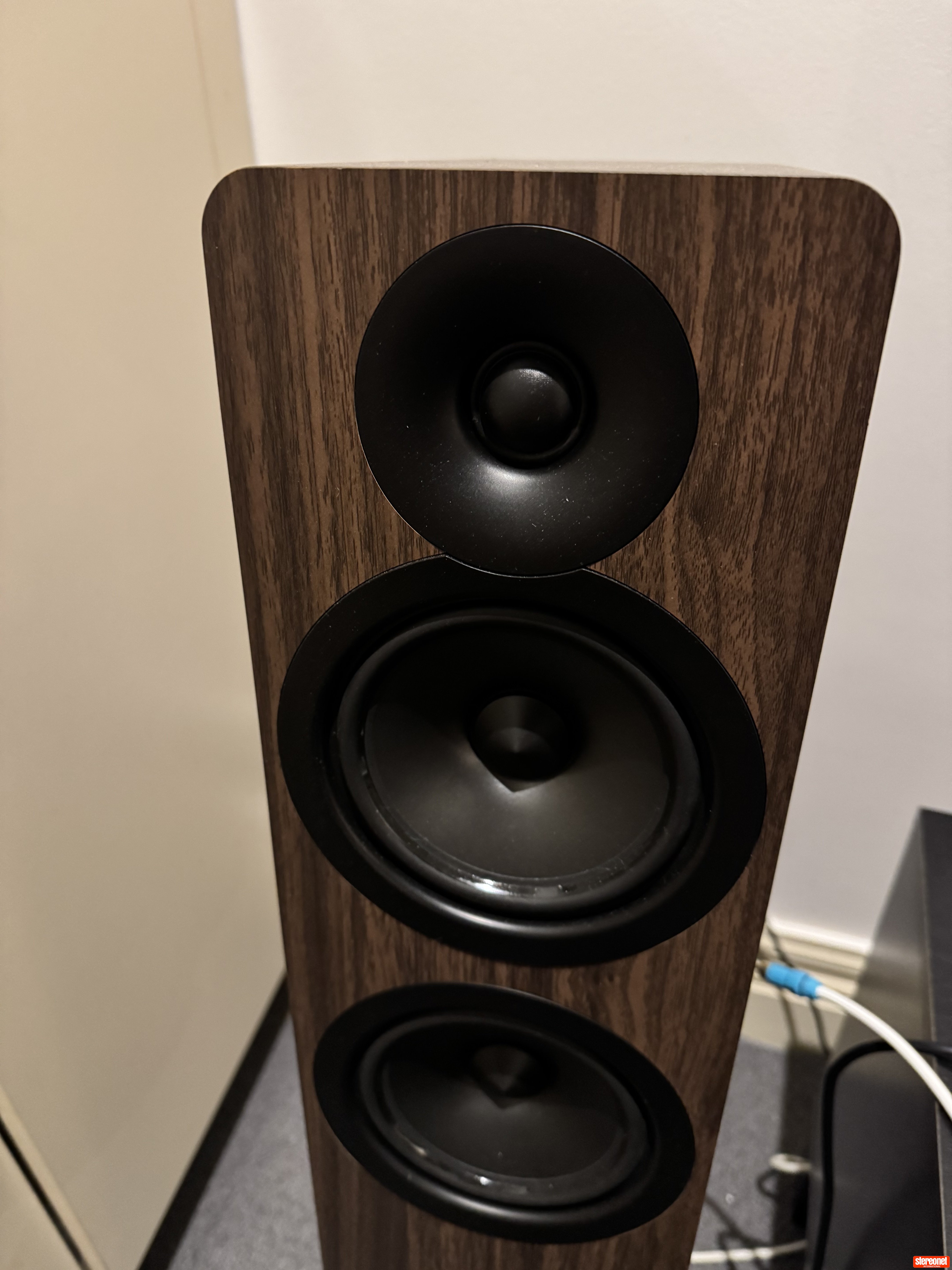 Acoustic Energy AE109.2 Floorstanding Loudspeakers - Floorstanders ...