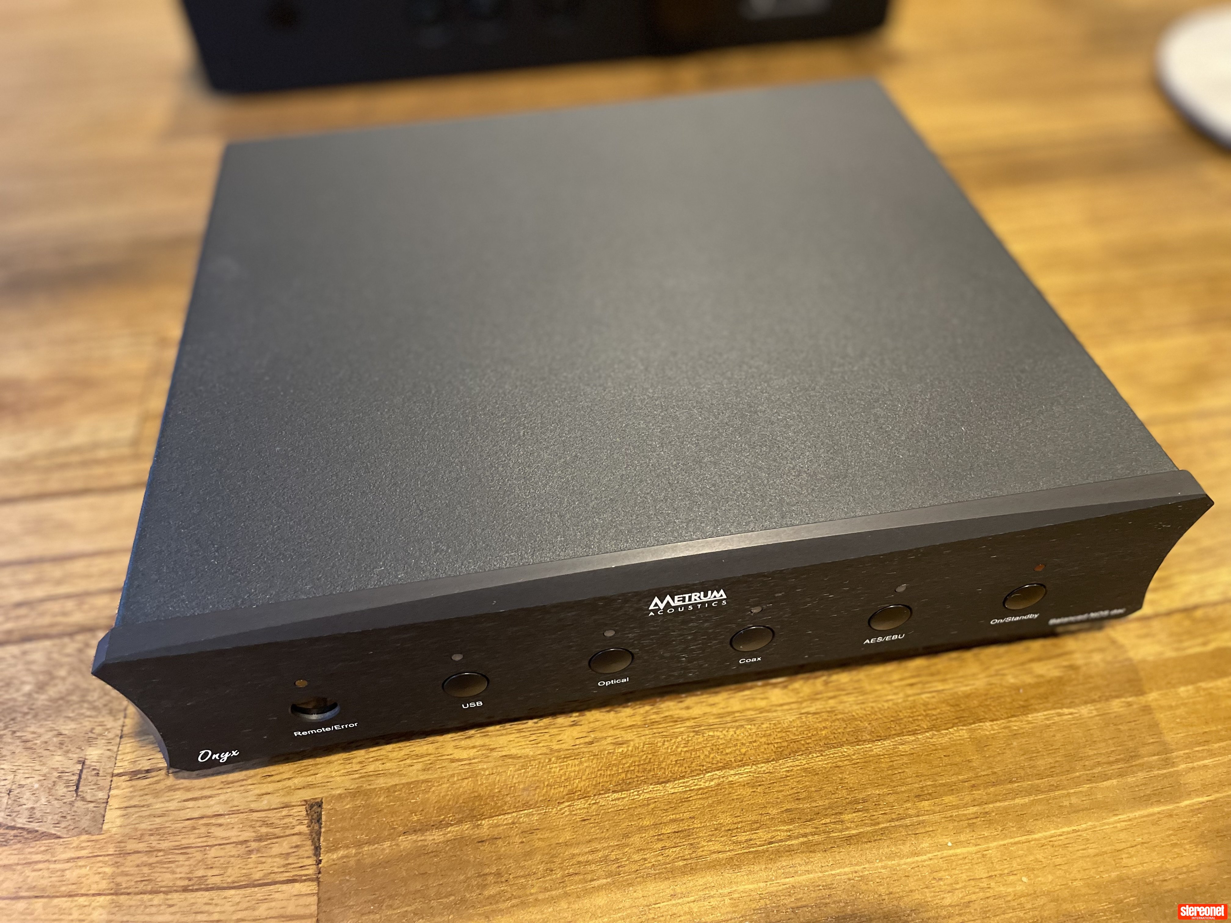 Metrum Onyx Digital Analog Converter (DAC) - DACs and Streamers - StereoNET