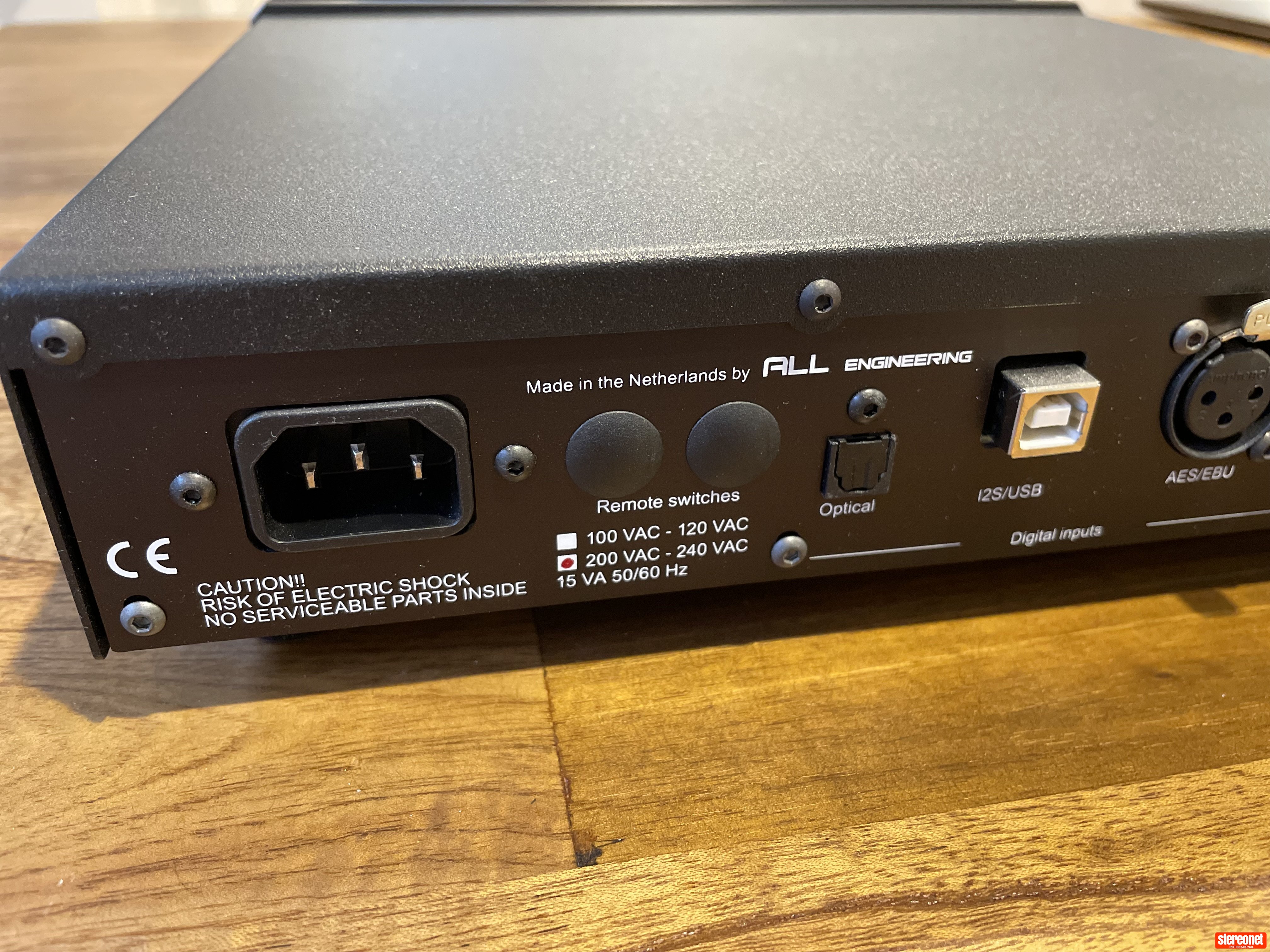 Metrum Onyx Digital Analog Converter (DAC) - DACs and Streamers - StereoNET