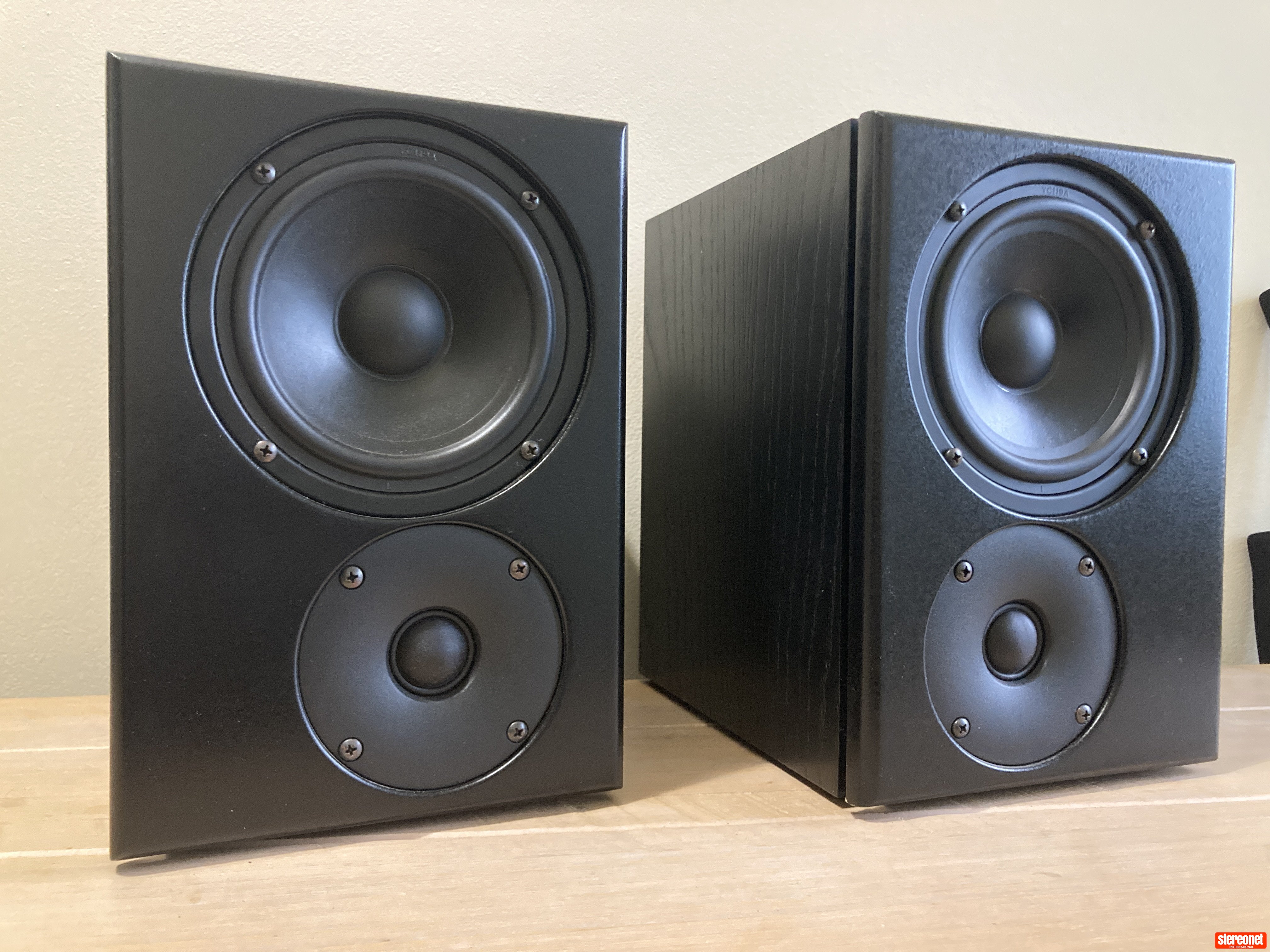 Legend Acoustics Joey Bookshelf Loudspeakers - Bookshelf & Small ...