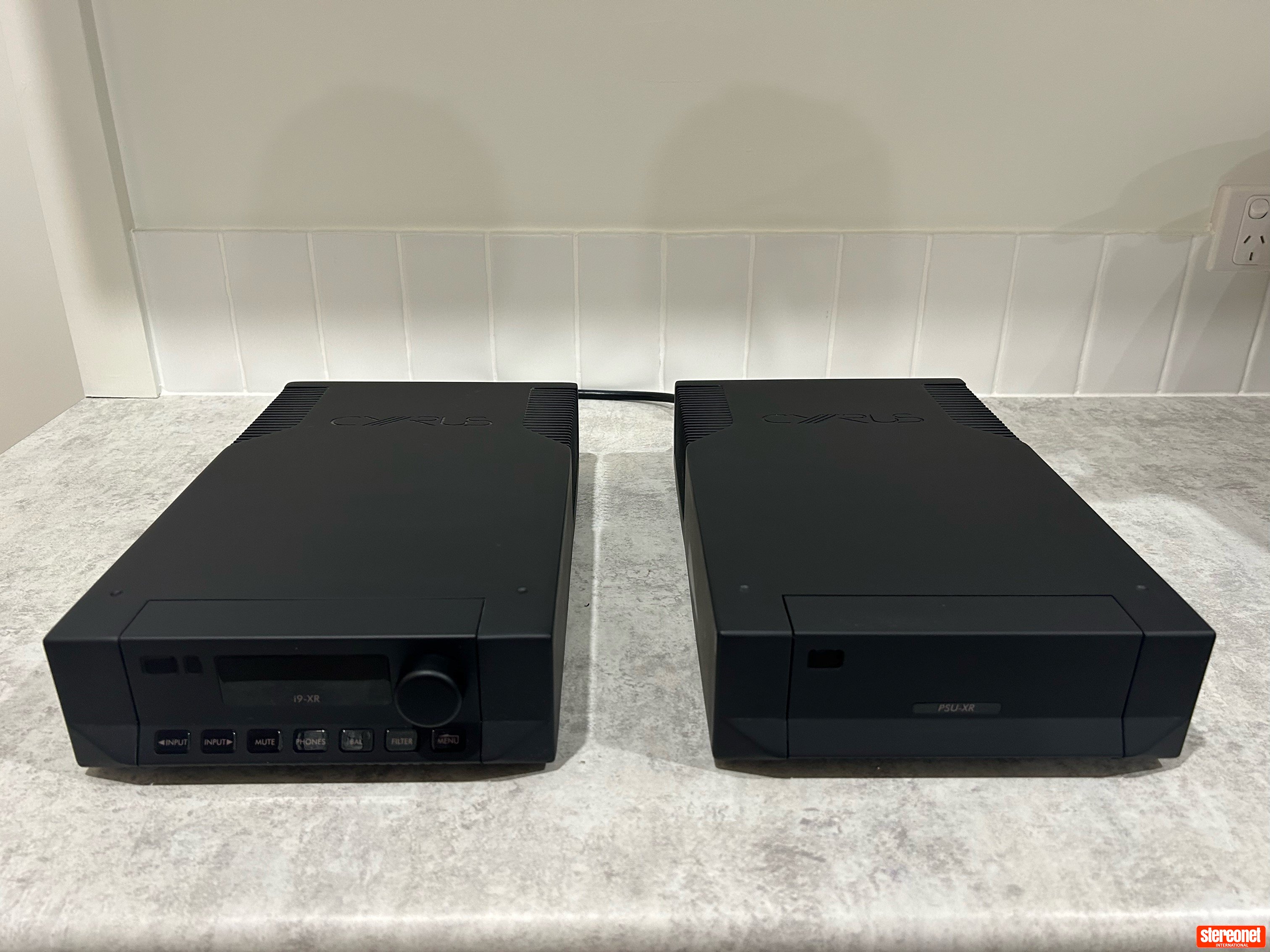 Cyrus Audio i9-XR (+ PSU-XR) Integrated Amplifier (Solid State) - Integrated Amplifiers - StereoNET