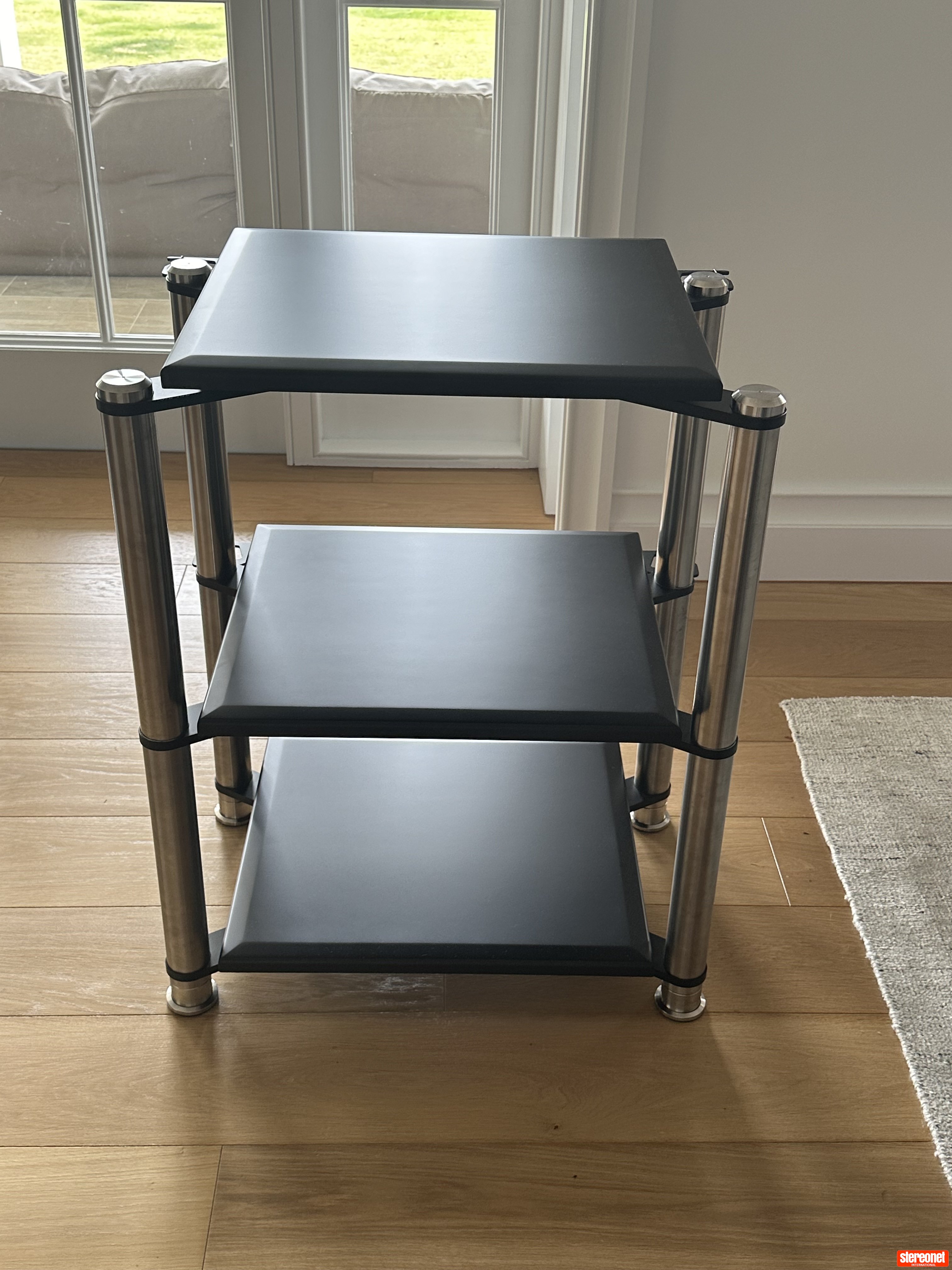 SGR Audio Signature AV Rack / Cabinet - Racks & Cabinets - StereoNET