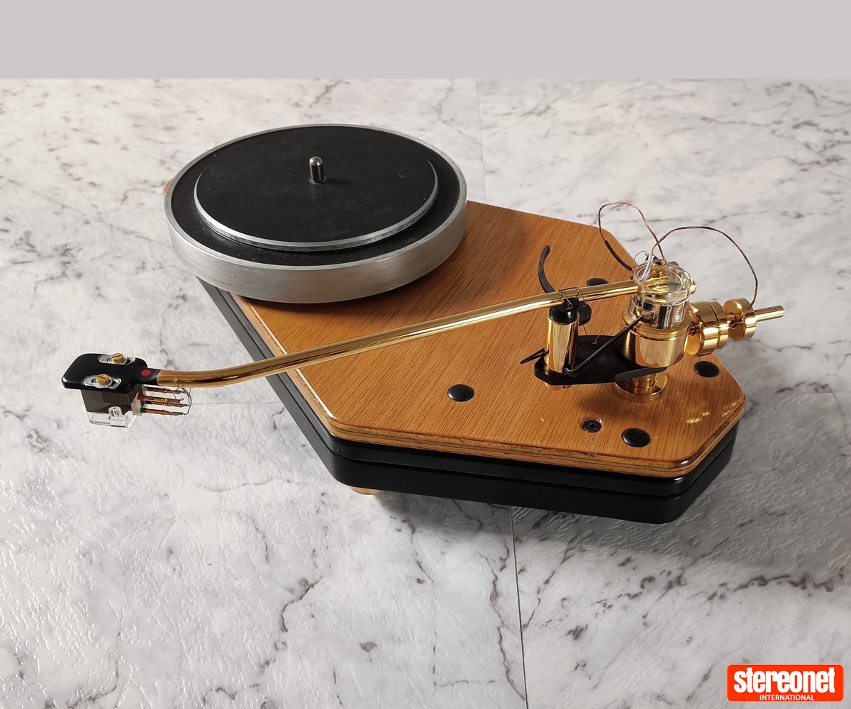 Moerch RD11, DP6 Precision Turntable and Tonearm Package - Turntables ...