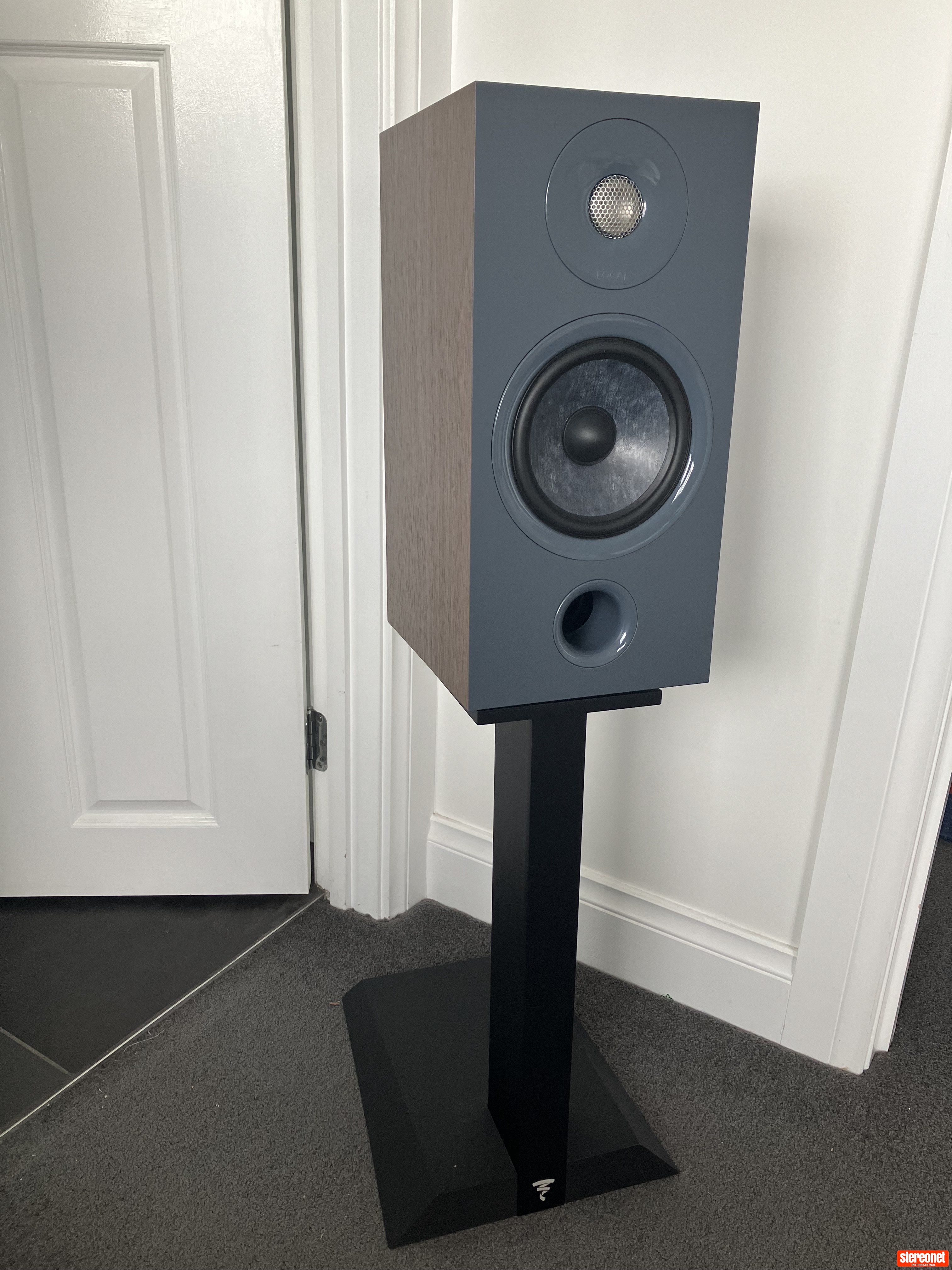 Focal Chora 806 Bookshelf Loudspeakers - Bookshelf & Small Monitors ...