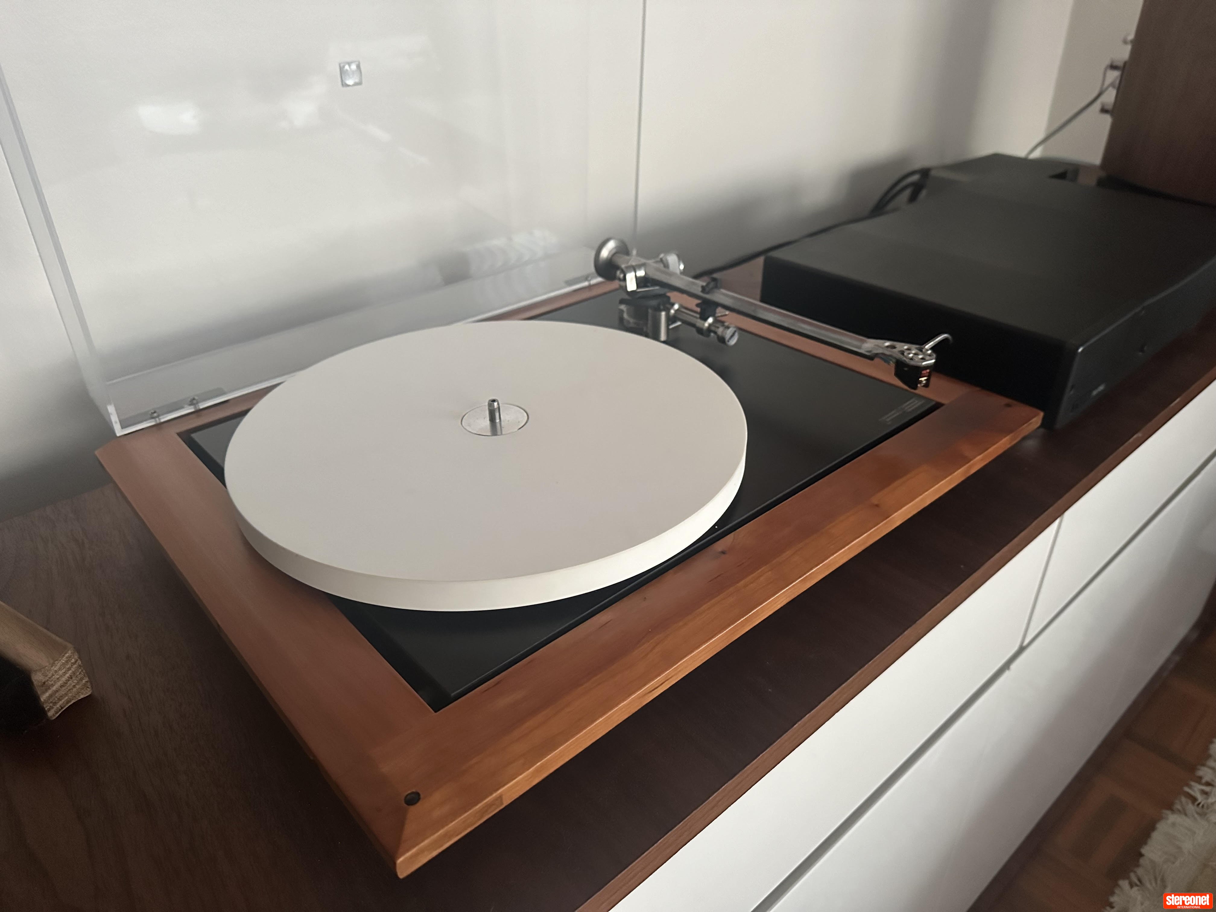 Rega P9 Turntable and Tonearm Package |﻿ Turntables & Record Players