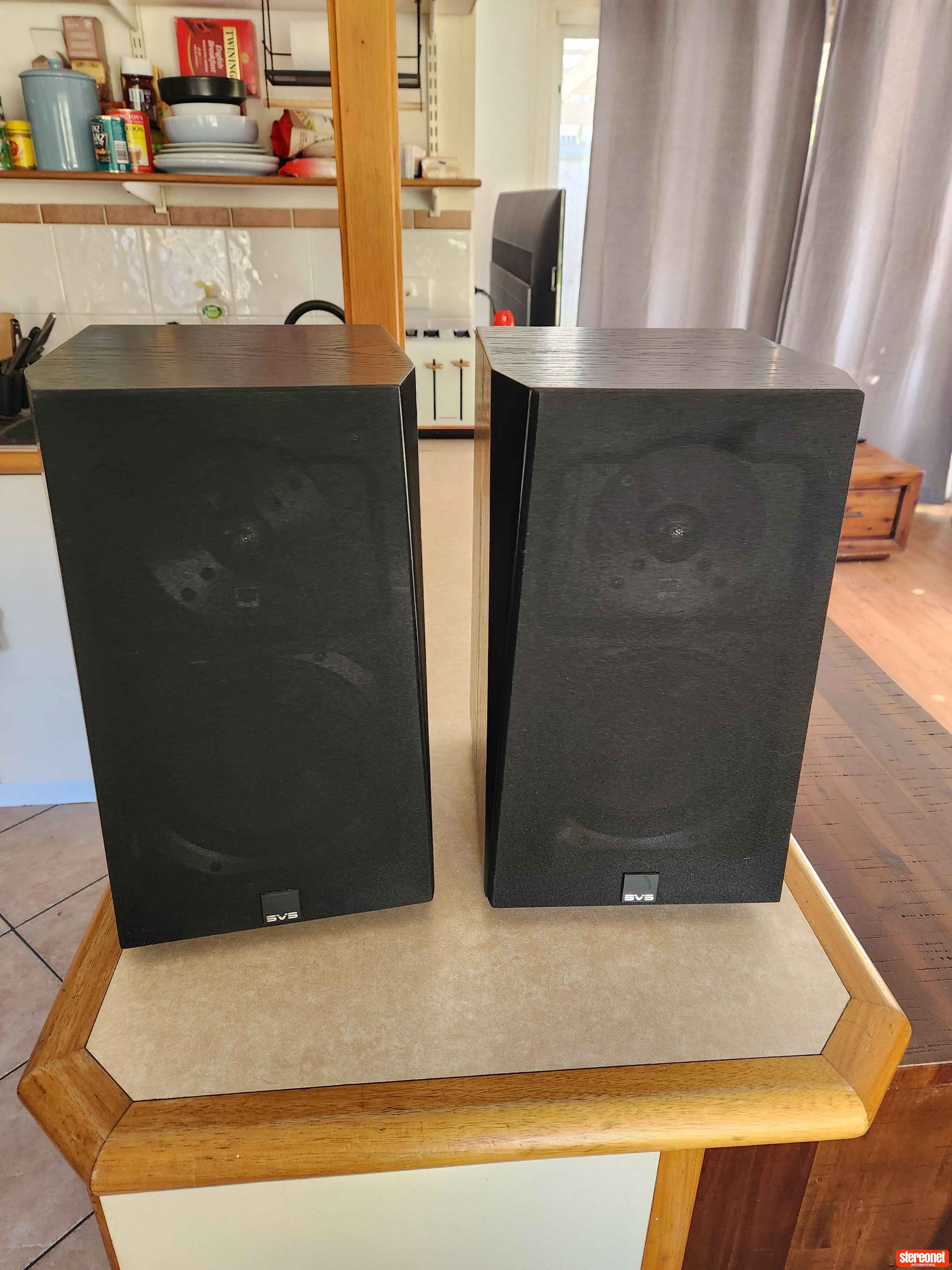 SVS Sound Ultra bookshelf Bookshelf Loudspeakers - Bookshelf & Small ...