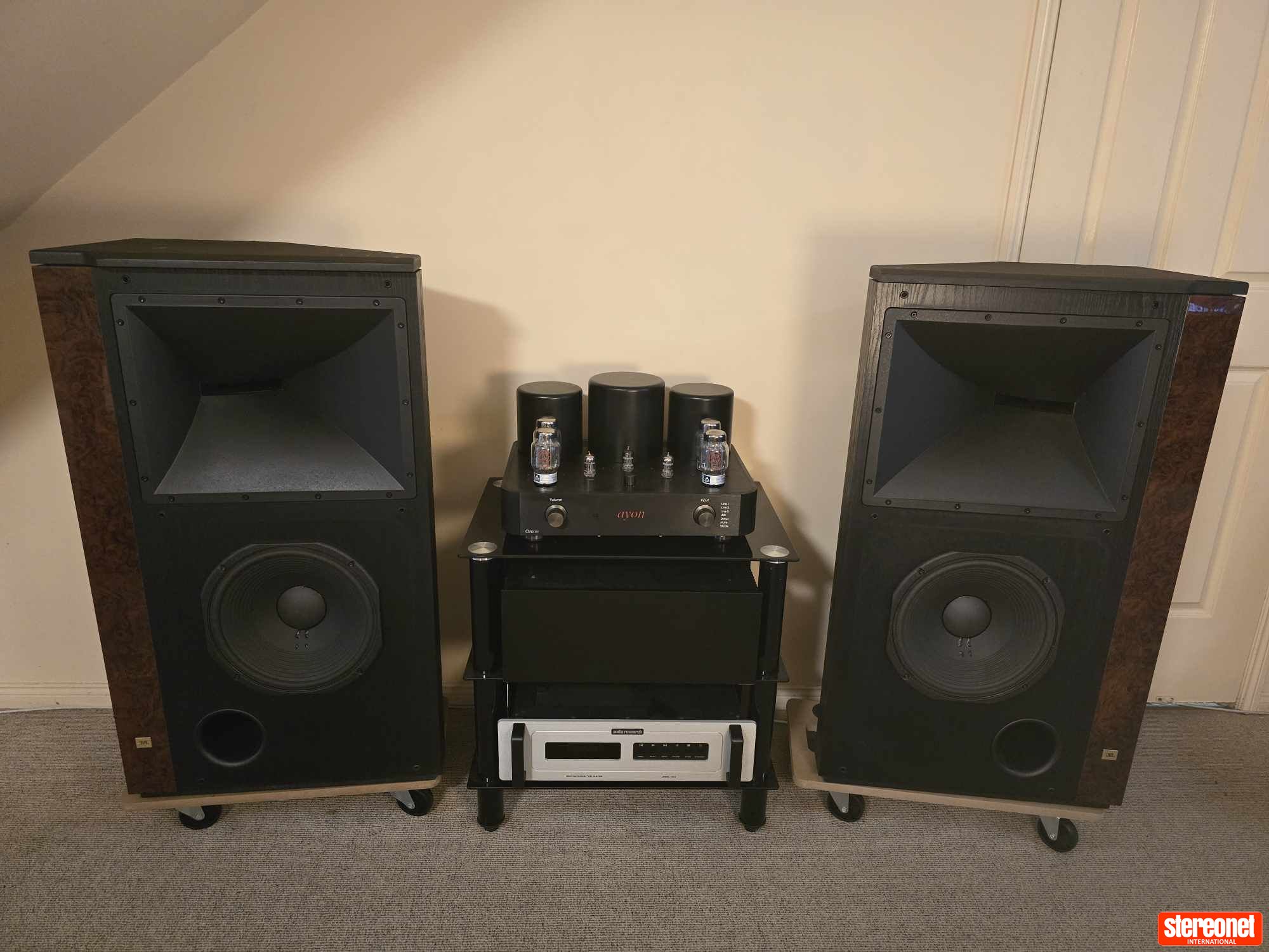 JBL S2600 Floorstanding Loudspeakers - Floorstanders & Large Monitors - StereoNET