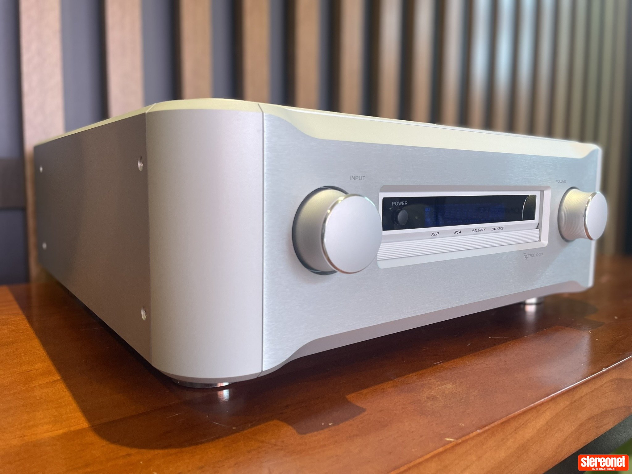 Esoteric C02X Pre Amplifier - Integrated Amplifiers - StereoNET