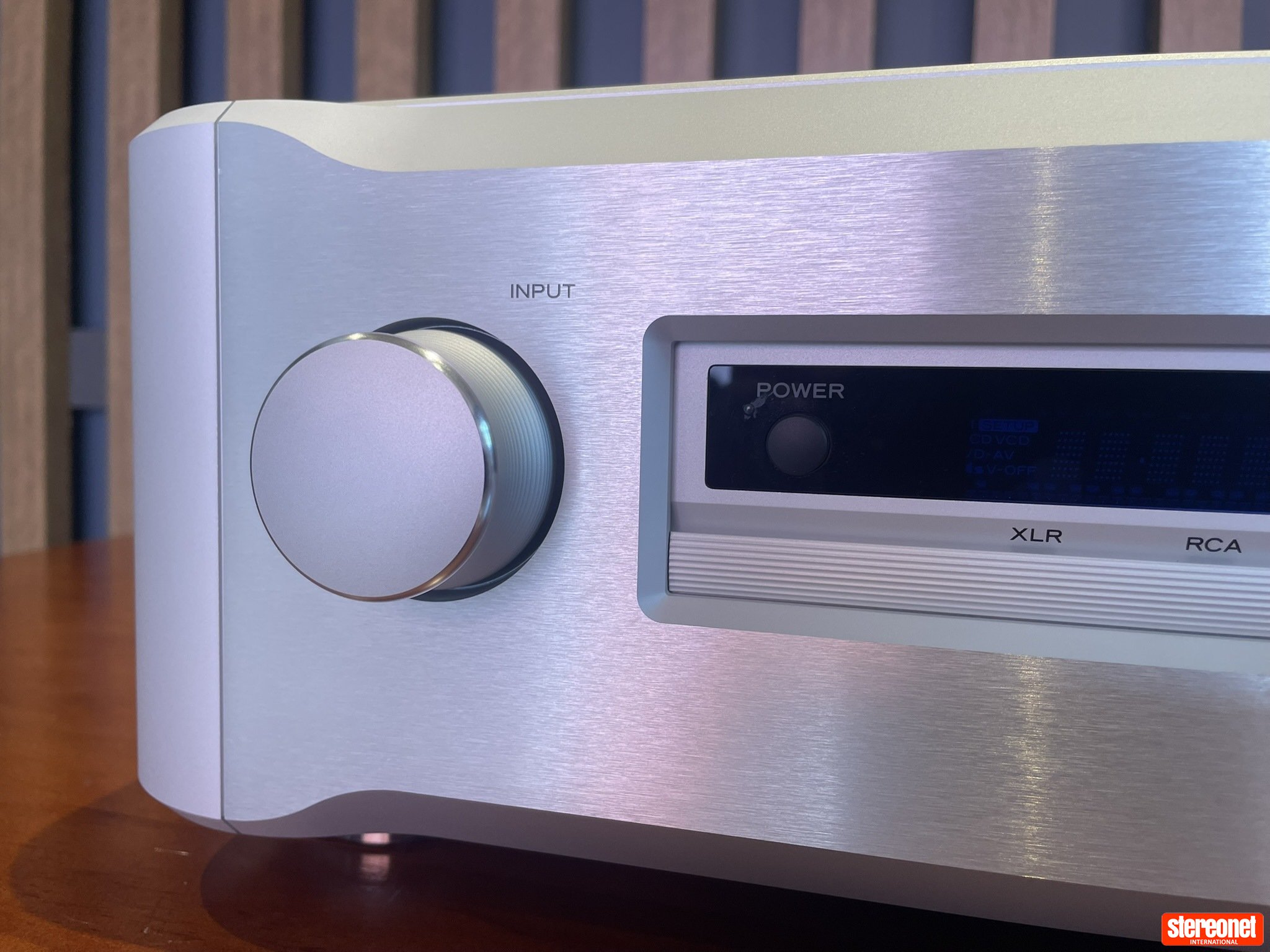 Esoteric C02X Pre Amplifier - Integrated Amplifiers - StereoNET