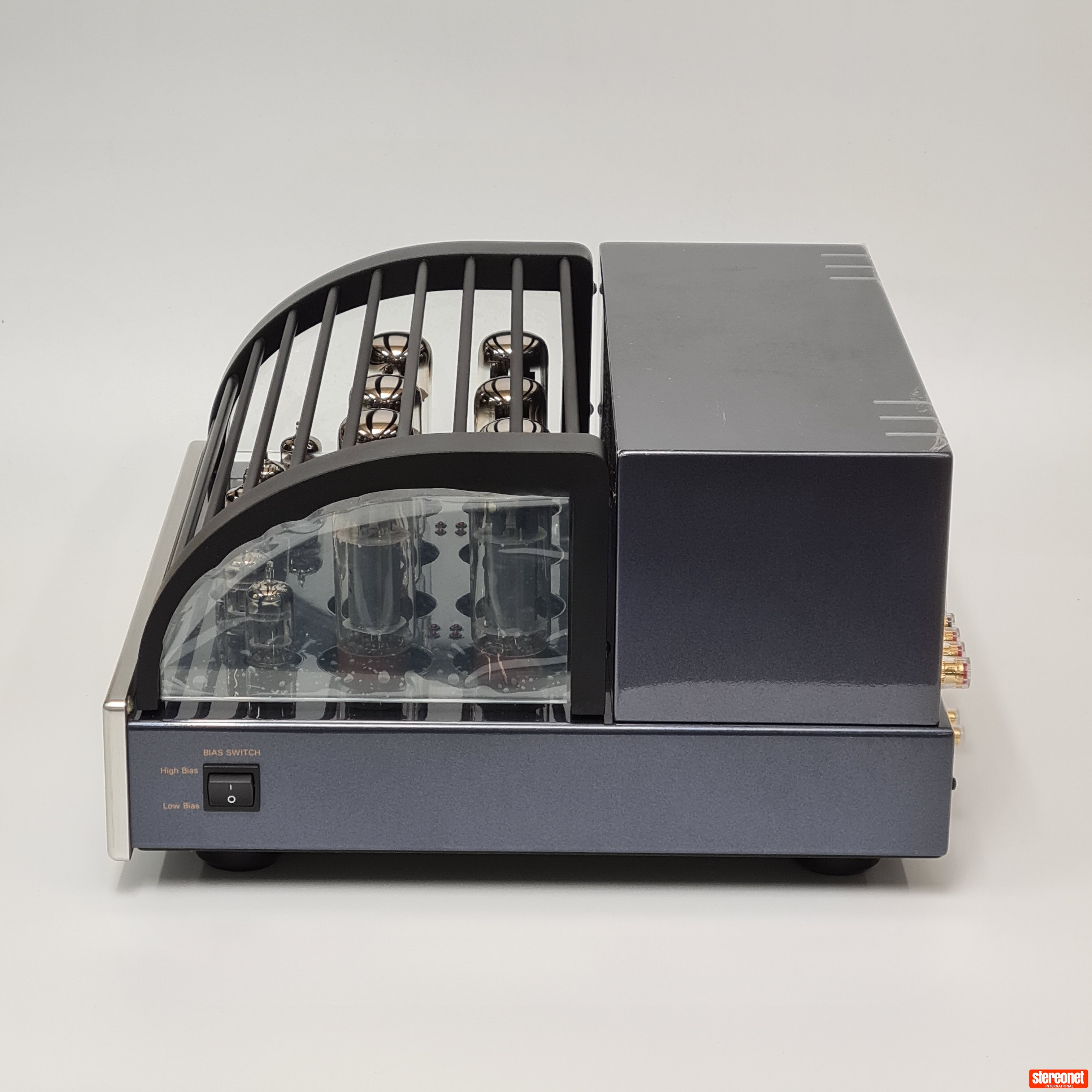 PrimaLuna EVO 400 Silver Power Amplifier |﻿ Power Amplifiers