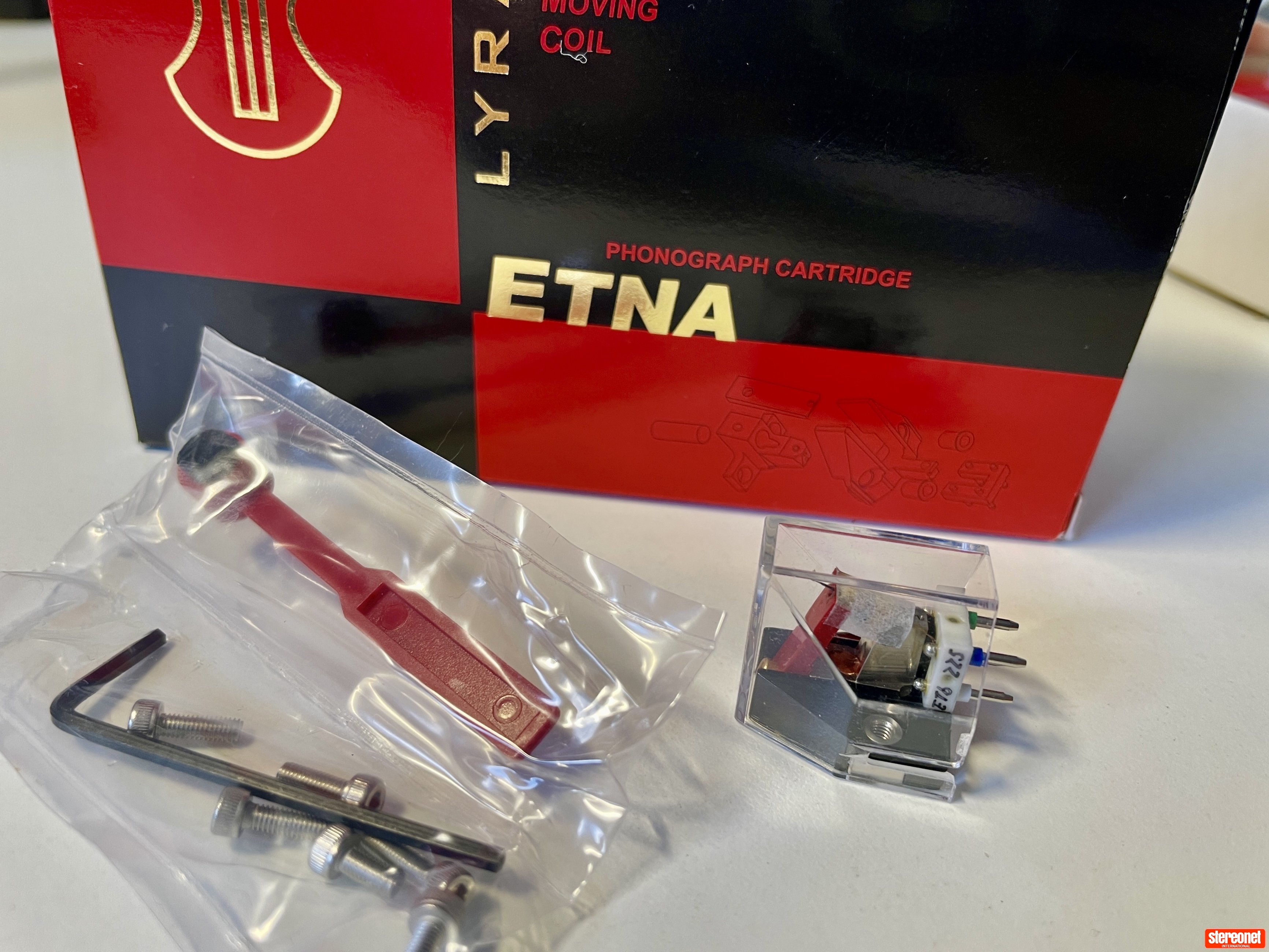 Lyra Etna Phono Cartridge (MC) - Phono Cartridges - StereoNET