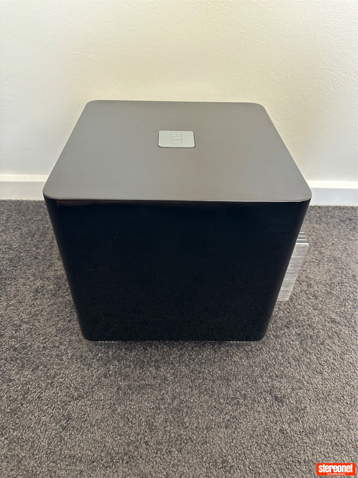 REL Acoustics T5x (1 of 2) Subwoofer (Active / Powered) - Subwoofers ...