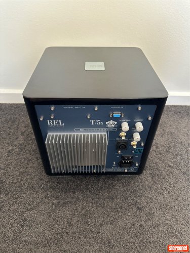REL Acoustics T5x (1 of 2) Subwoofer (Active / Powered) - Subwoofers ...