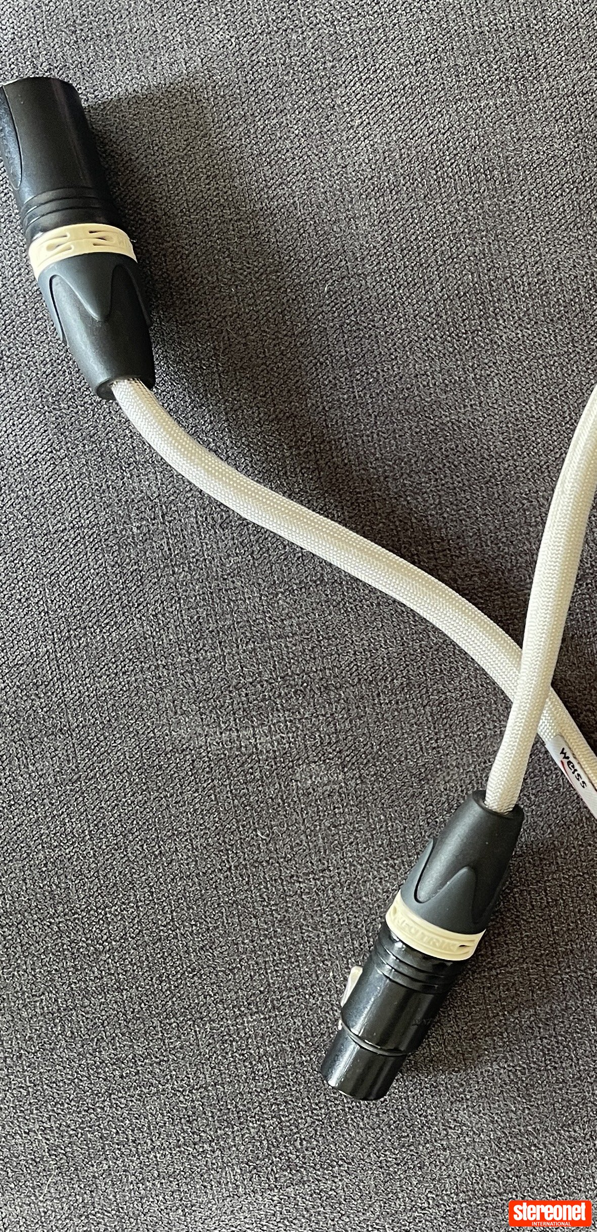 Weiss chiron AES/EBU Cable - Digital Cables - StereoNET