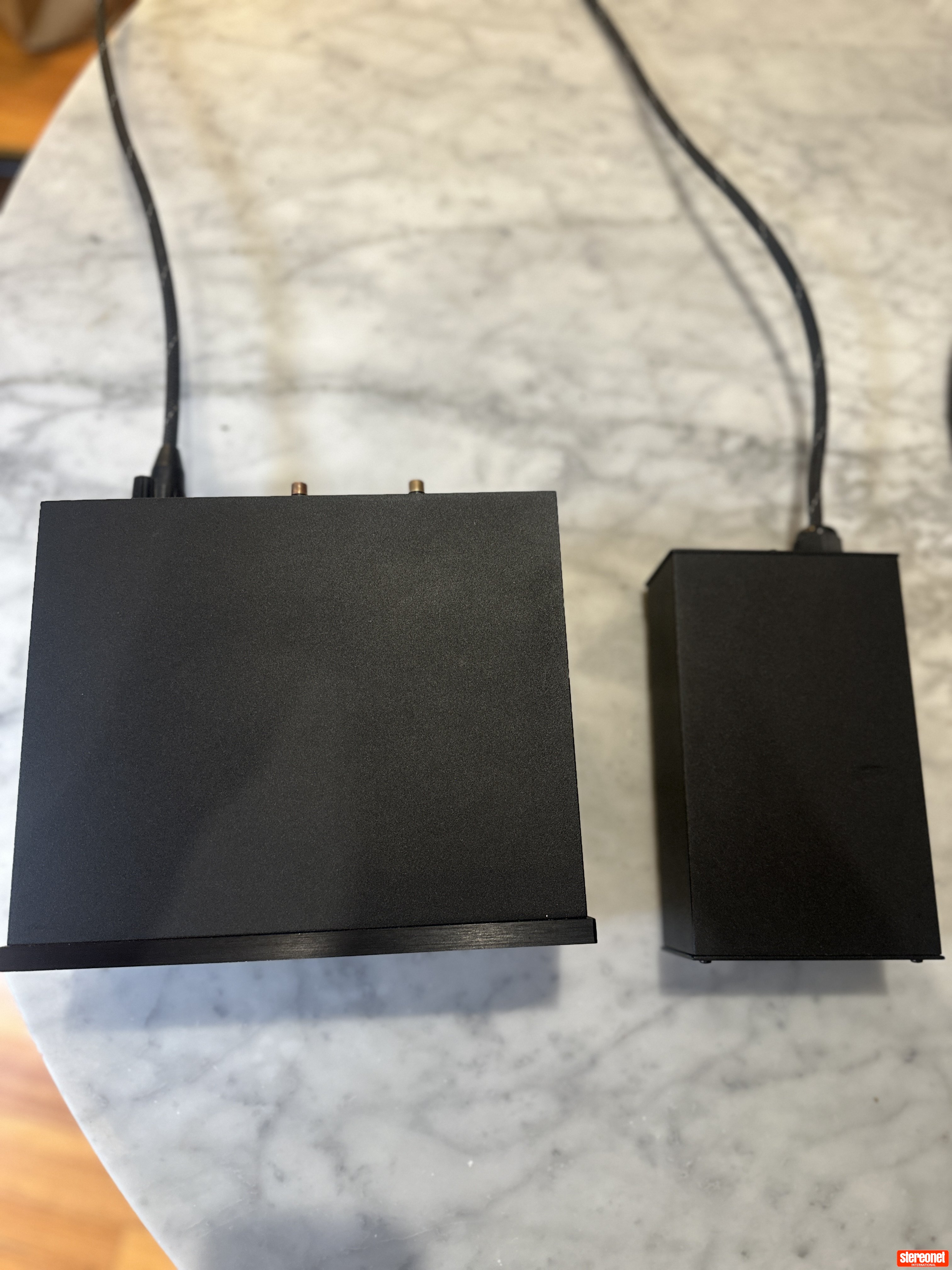 RCM Audio Sensor 2 Phono Preamplifier - Phono Amplifiers - StereoNET