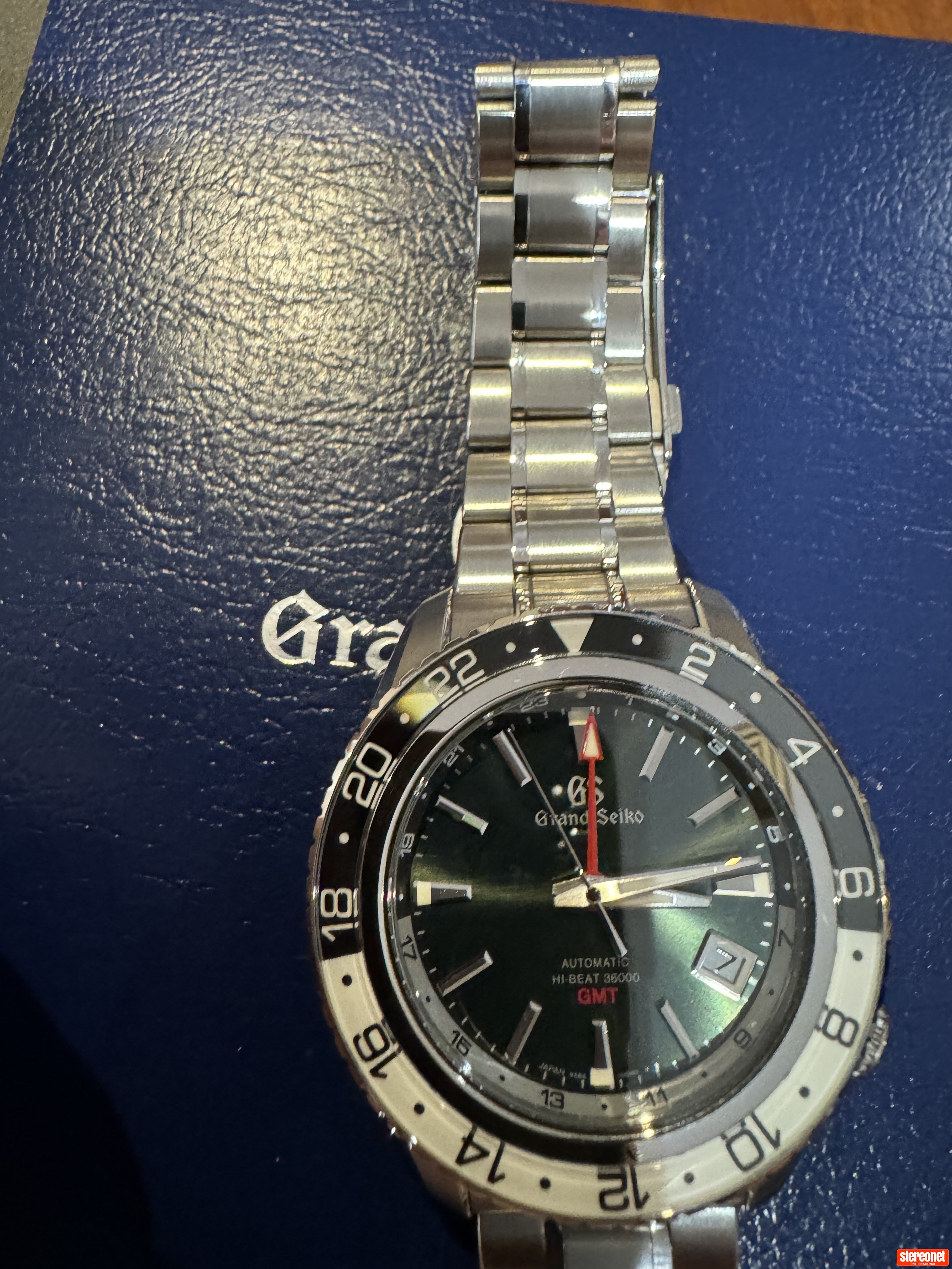 Grand Seiko SBGJ239 GMT Grand Seiko - Watches - StereoNET
