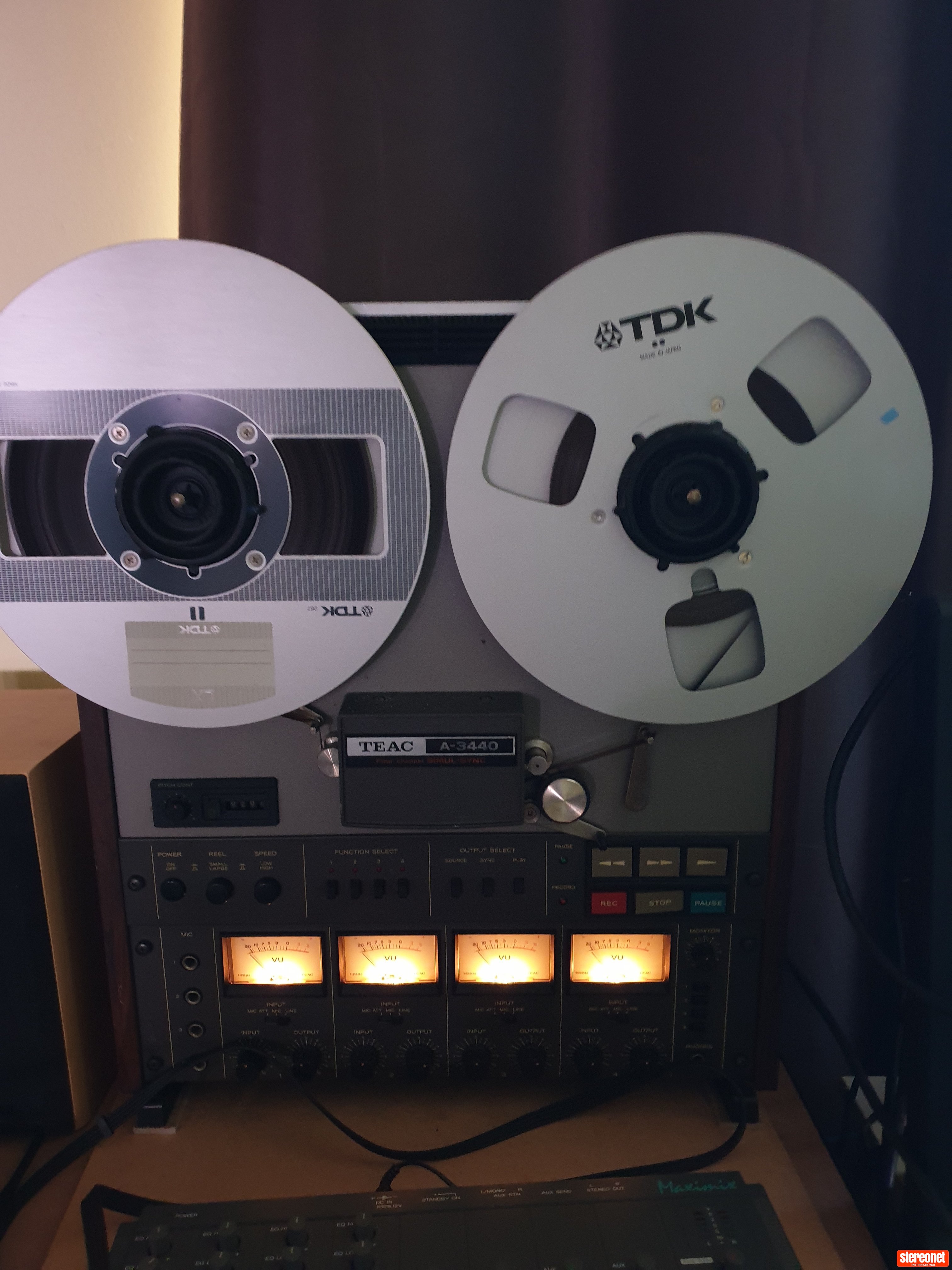 TEAC a-3440 Reel to Reel - Cassette / Reel to Reel - StereoNET