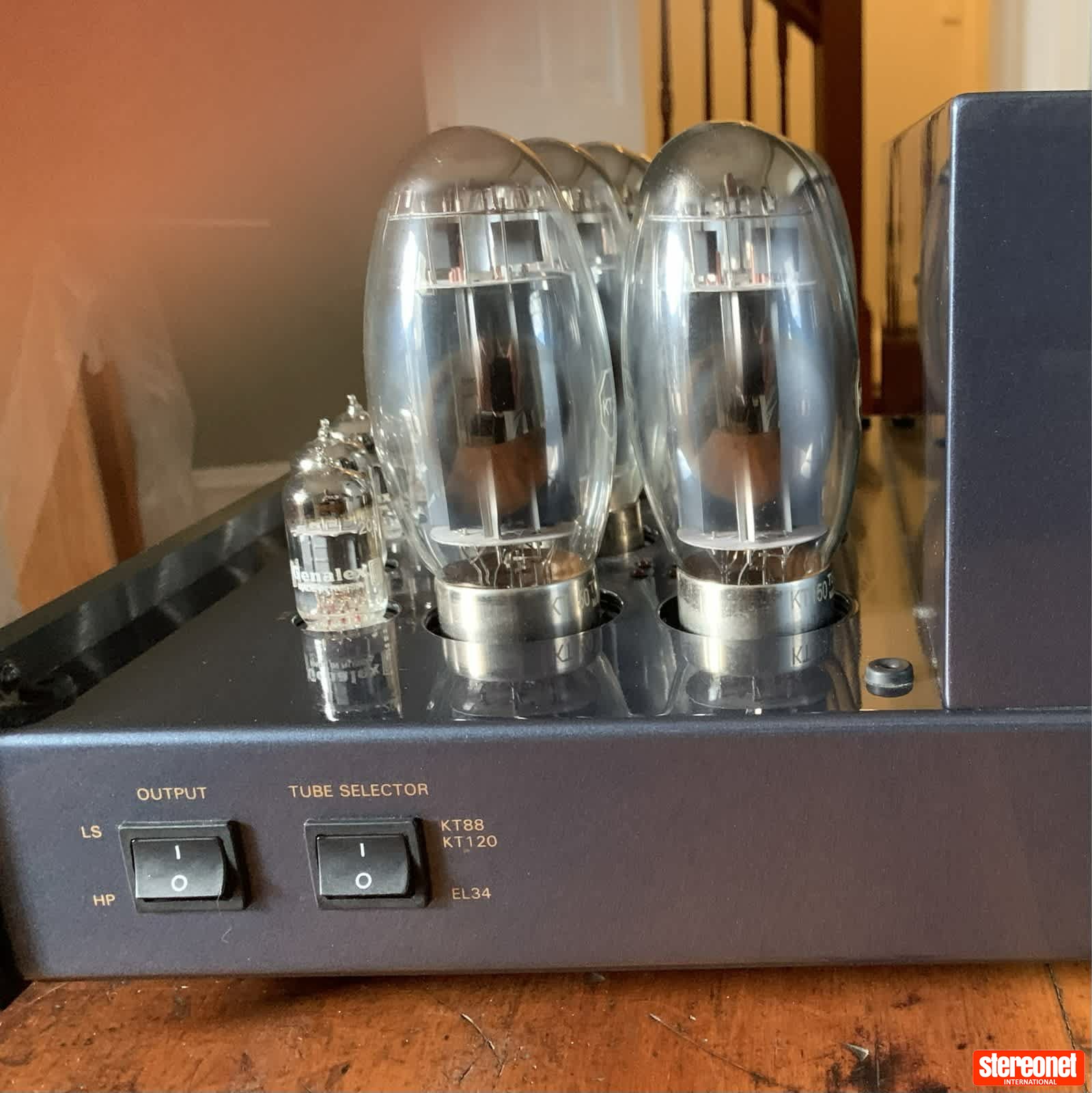 PrimaLuna Primaluna Dialogue Premium HP Integrated Amplifier (Valve ...