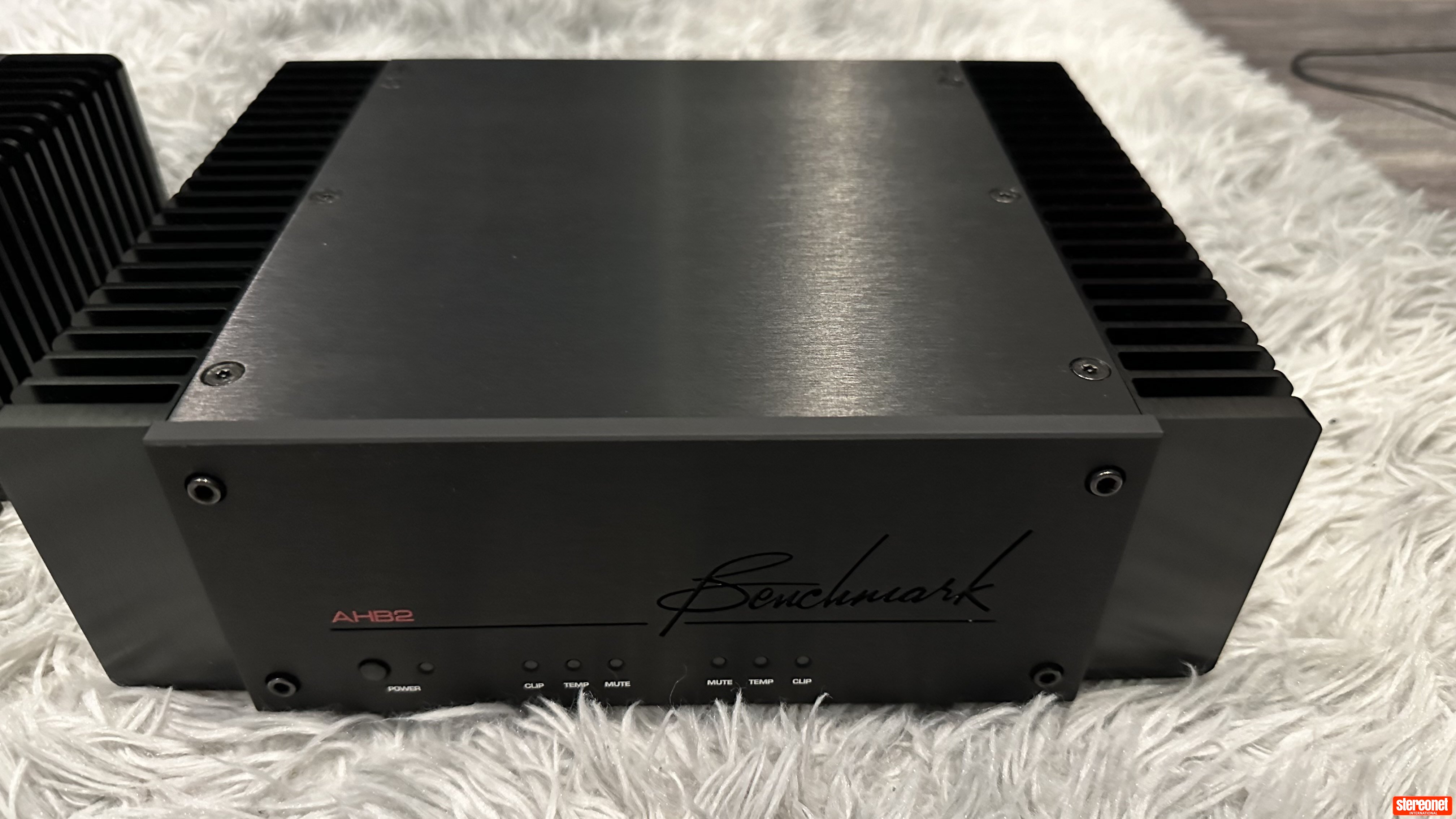 Benchmark Media Systems BENCHMARK AHB2 POWER AMPLIFIER Pair Power ...
