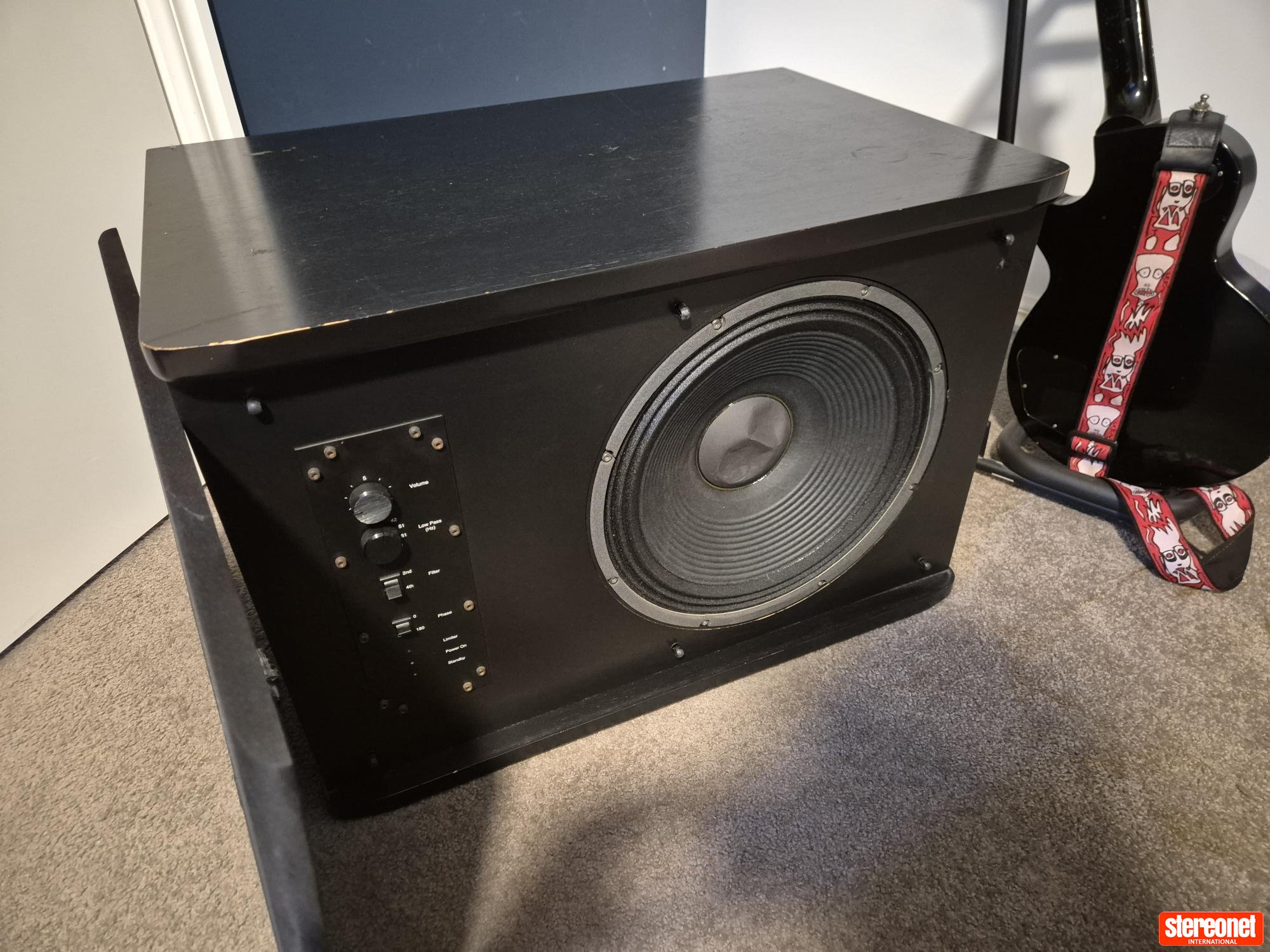 Krix Seismix 7 Subwoofer - Subwoofers - StereoNET