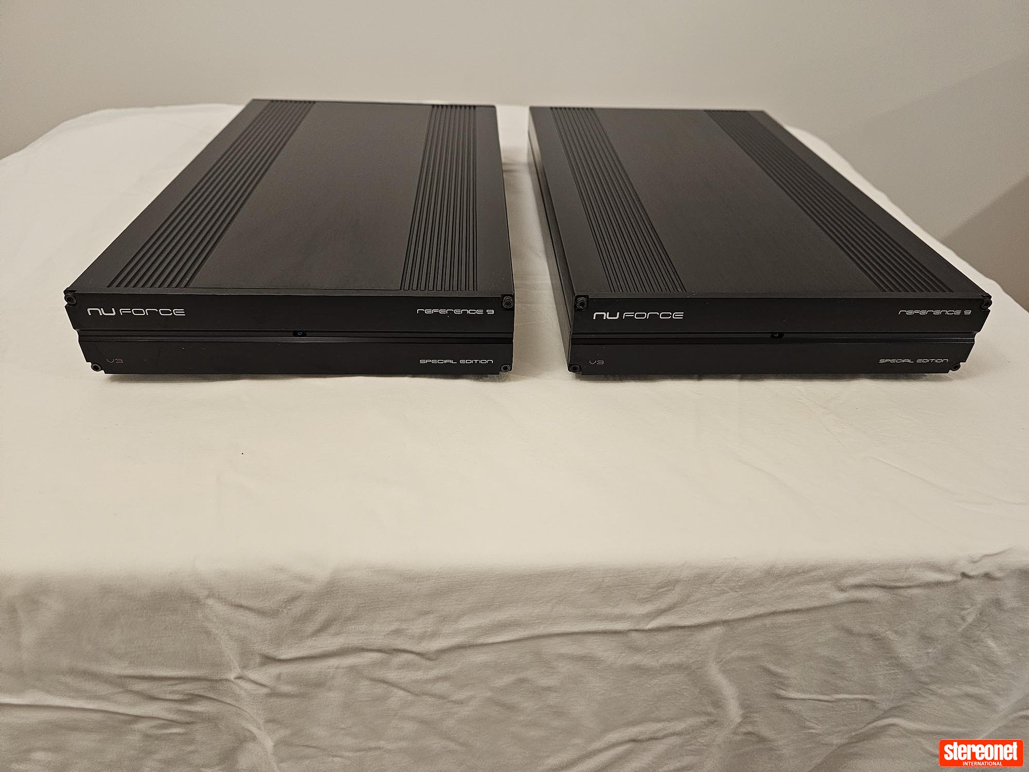 NuForce Reference 9 V3 Special Edition Mono Amplifiers |﻿ Power Amplifiers