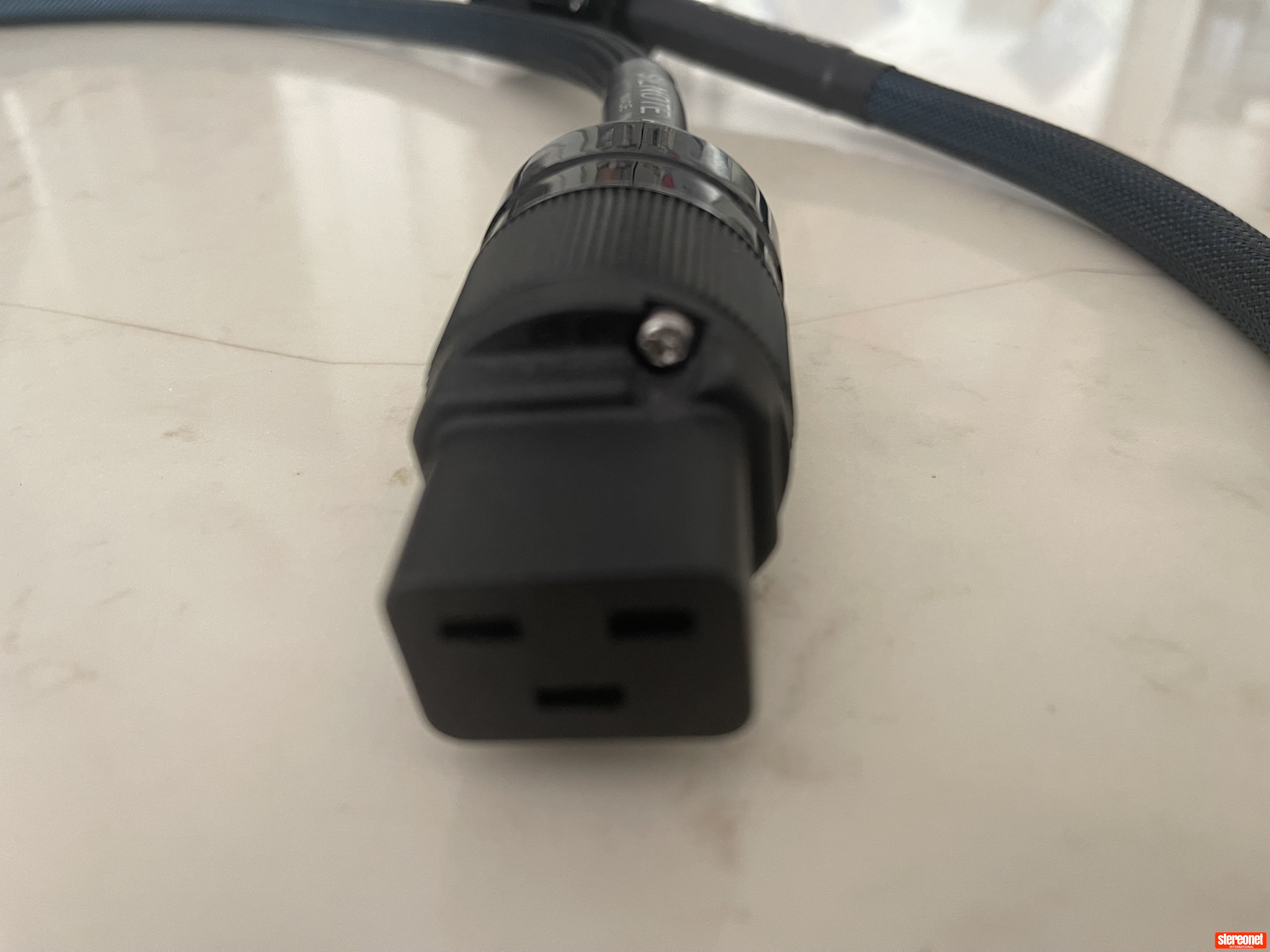 Silnote Audio Poseidon GL Reference Power Cable - Power Cables - StereoNET