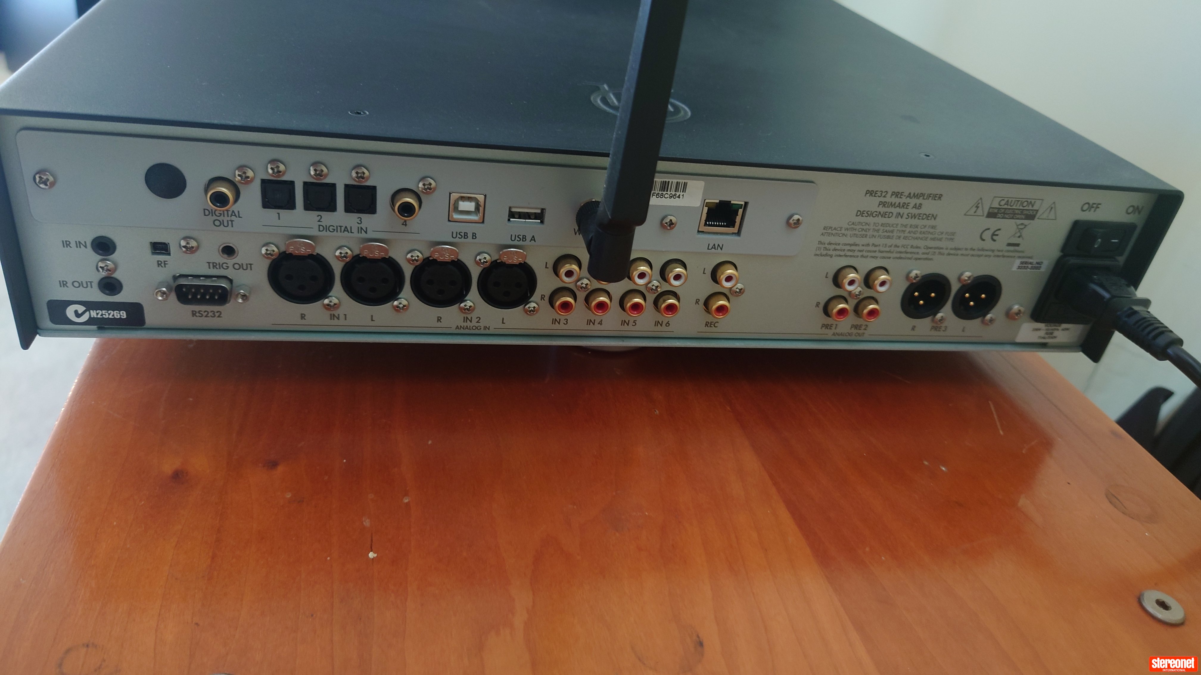 Primare Pre32 Pre Amplifier - Pre Amplifiers - StereoNET