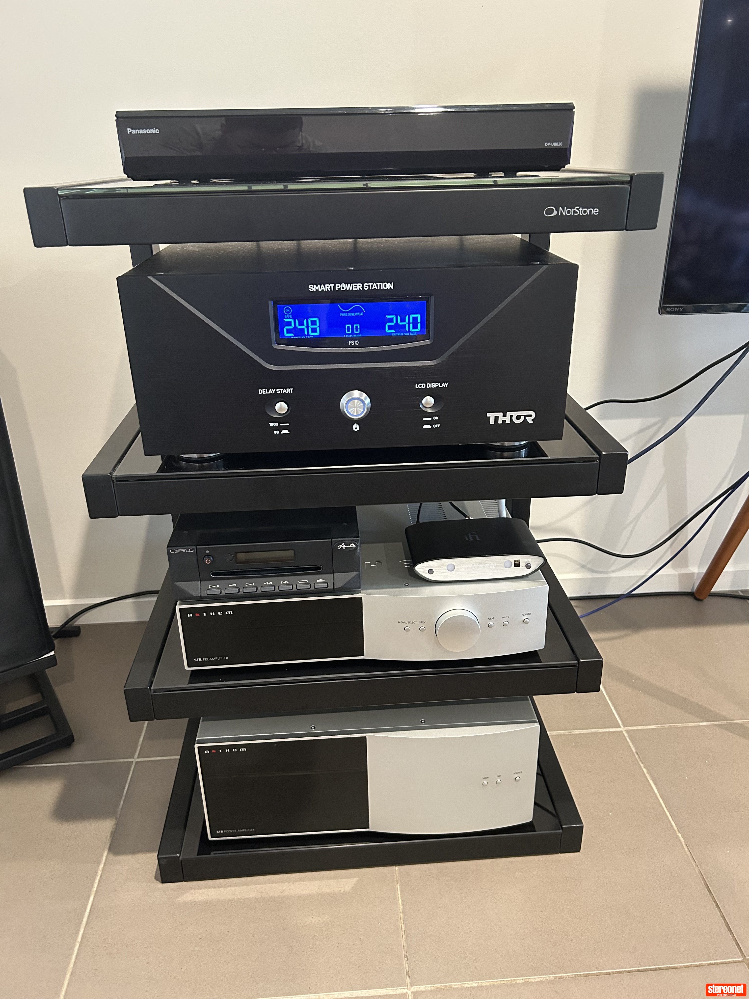 NorStone Esse AV Rack / Cabinet - Racks & Cabinets - StereoNET