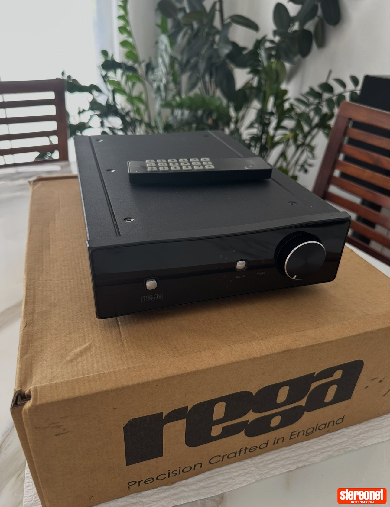 Rega Brio R Integrated Amplifier (Solid State) - Integrated Amplifiers ...