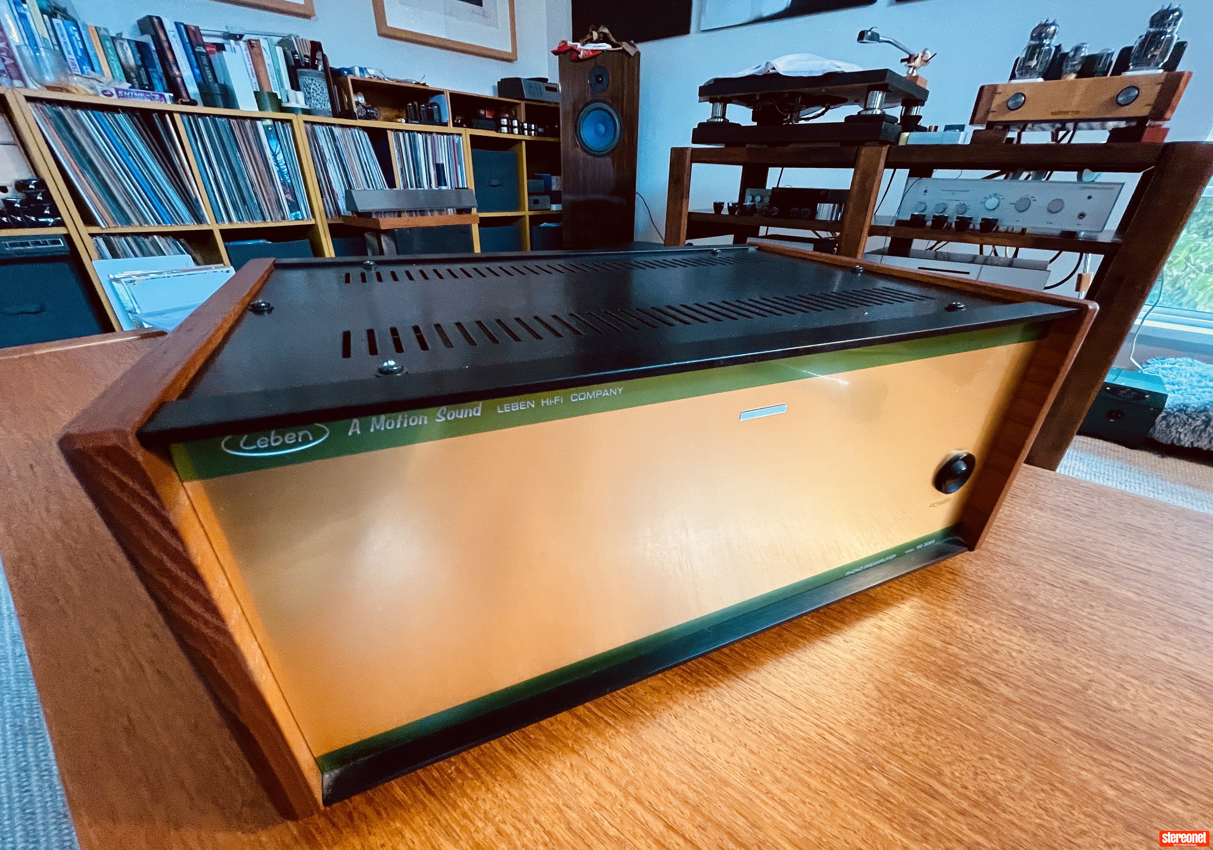 Leben RS-30EQ Phono Preamplifier - Phono Amplifiers - StereoNET