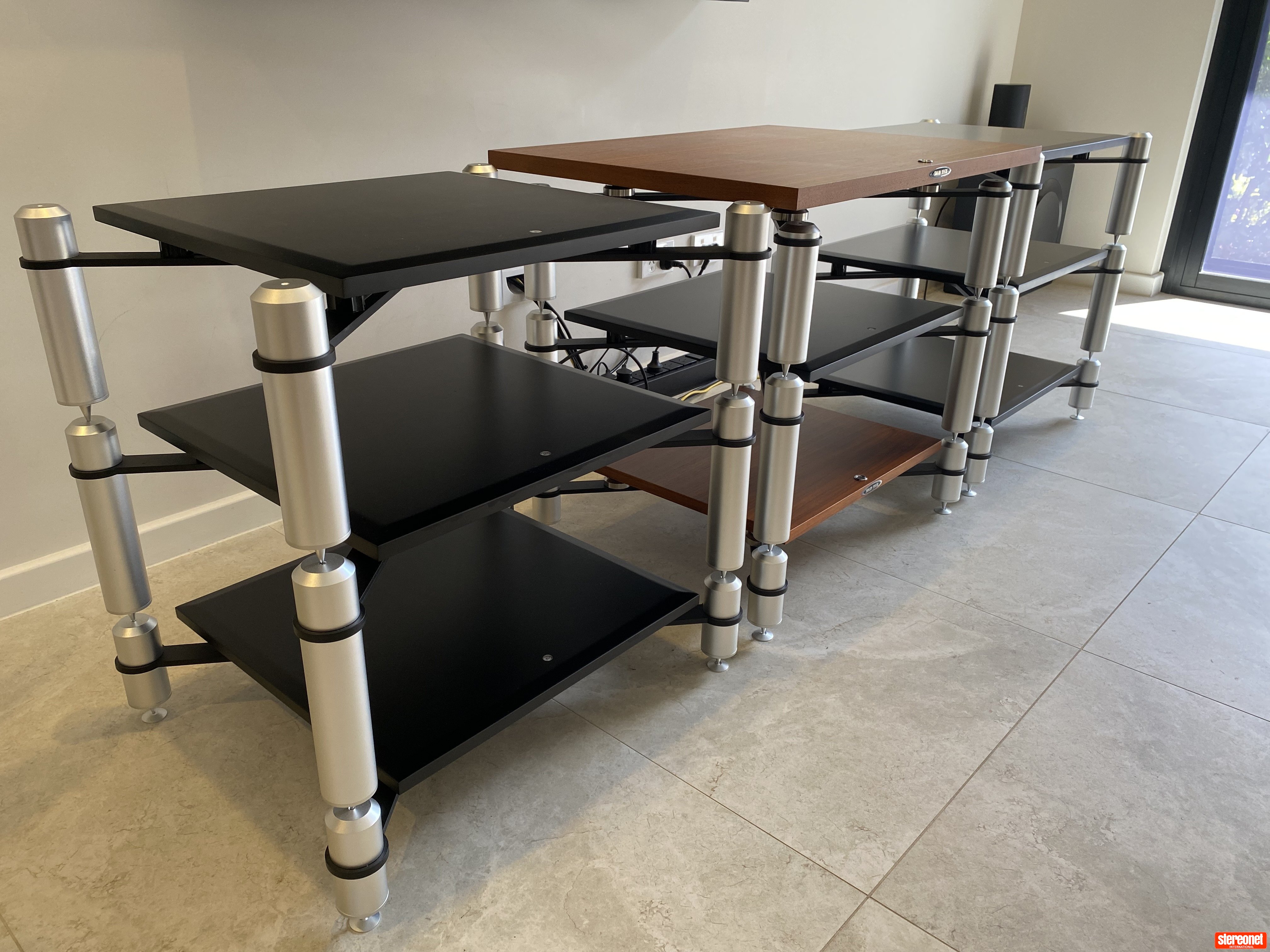 ExtremA Racks Evolution X14 Rack - Racks & Cabinets - StereoNET