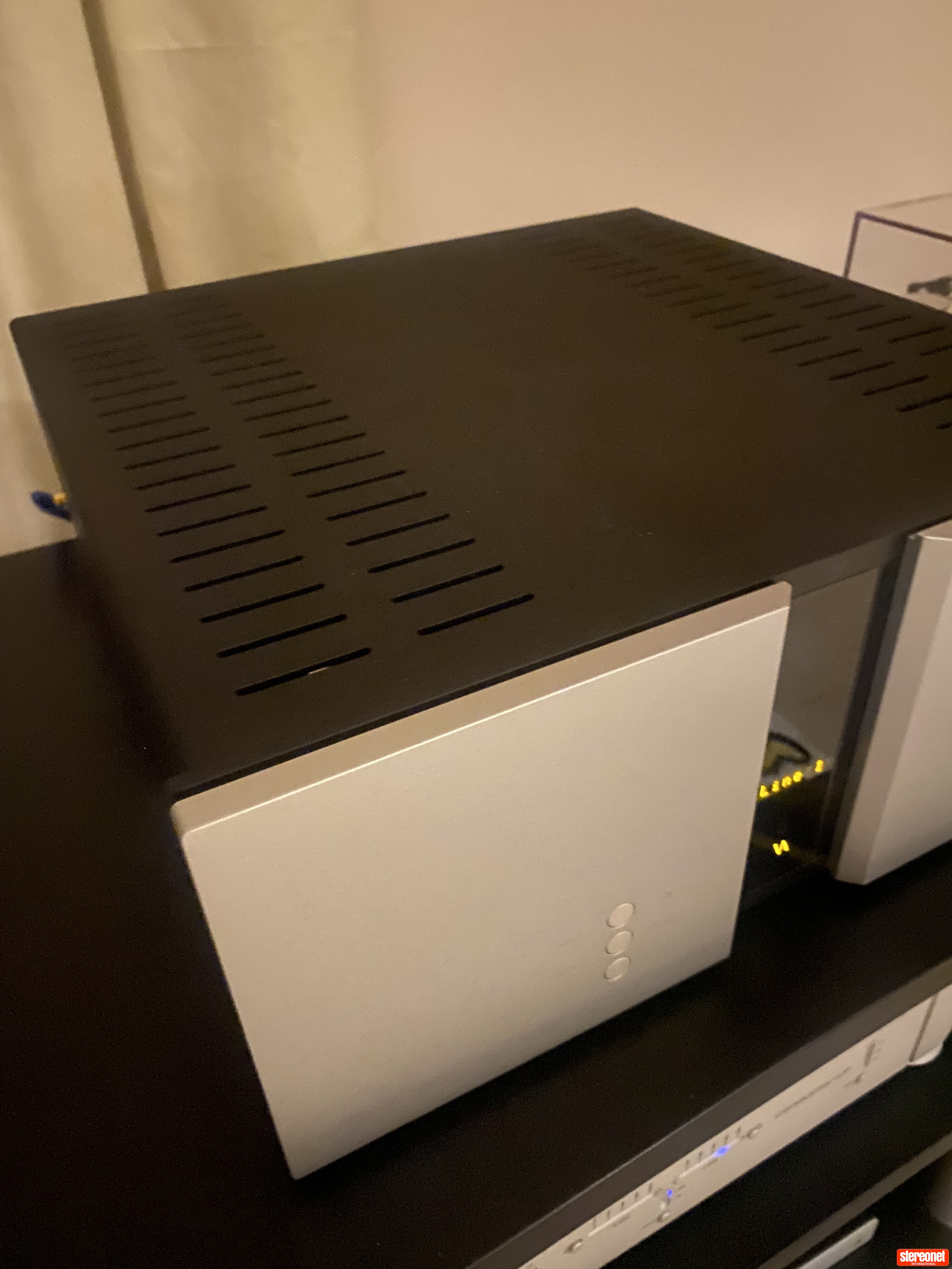 Vitus Audio R101mk1 Integrated Amplifier (Solid State) - Integrated ...