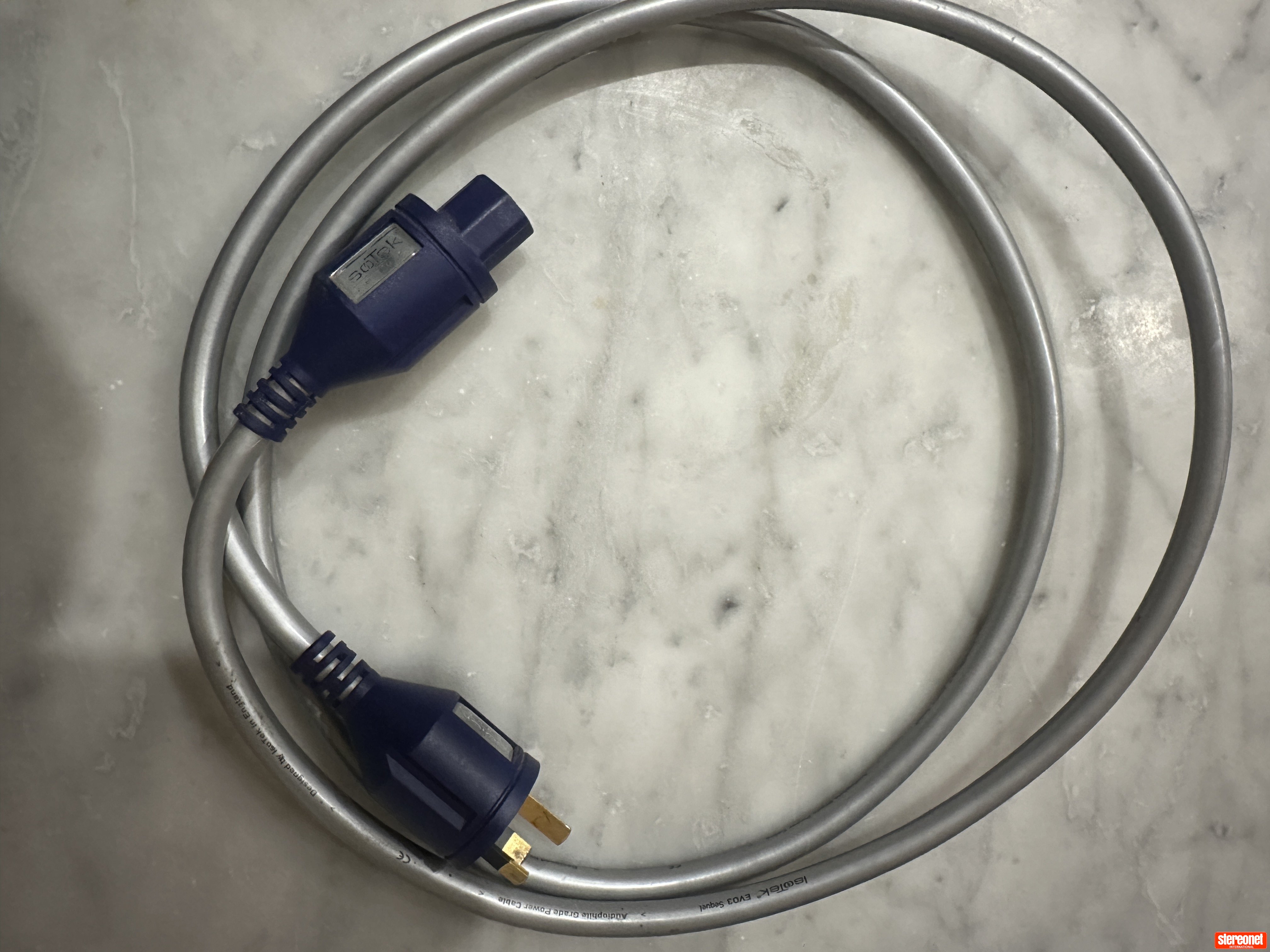 IsoTek Sequel Power Cable Power Cable - Power Cables - StereoNET