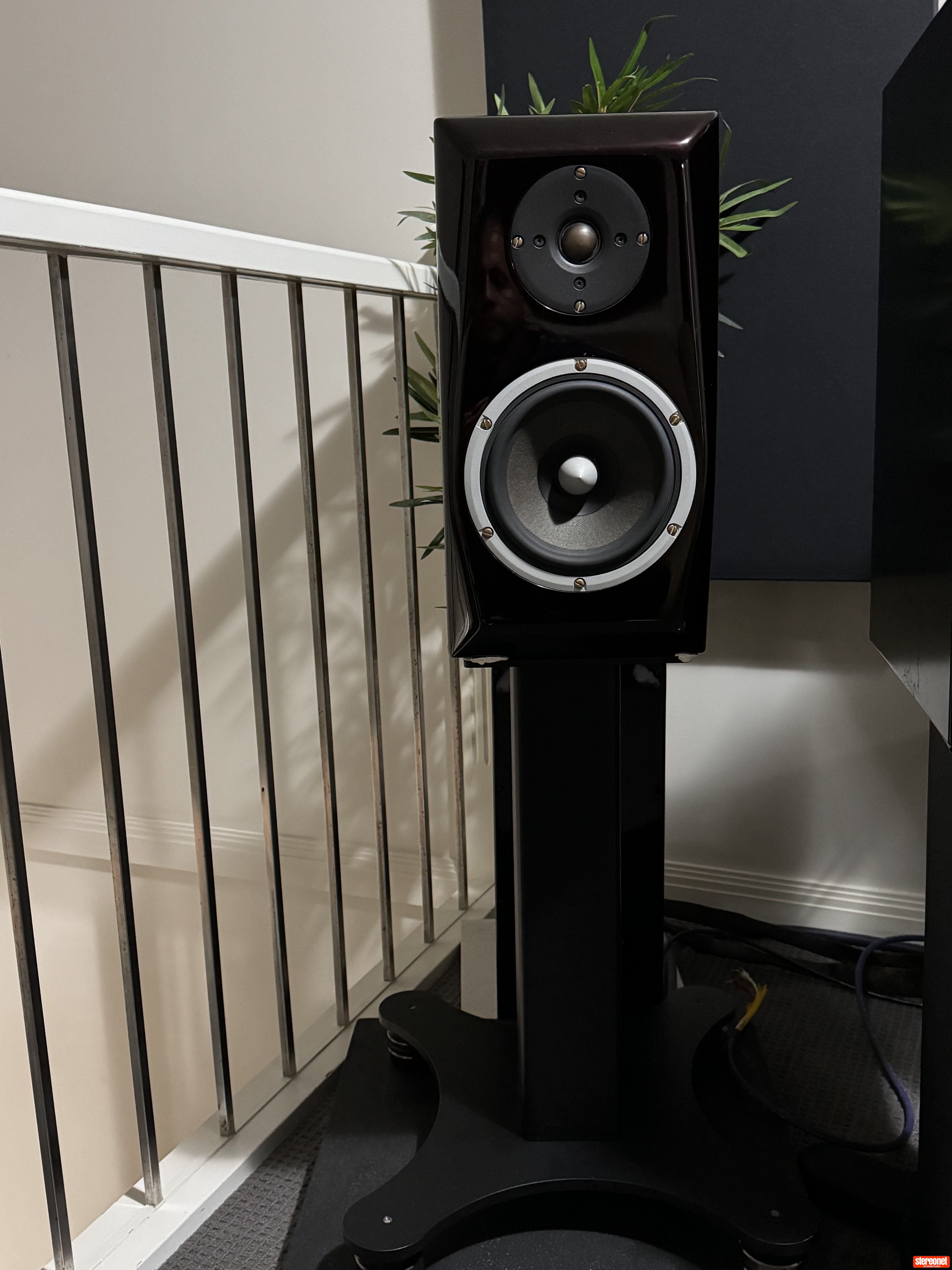 Lenehan Audio Limited ML2 Bookshelf Loudspeakers - Floorstanders ...