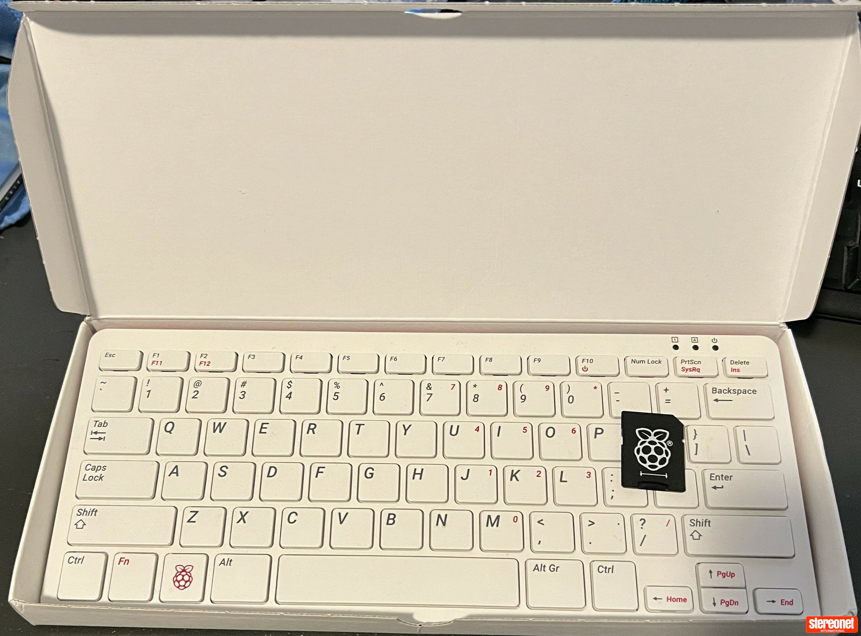 Raspberry Rpi 400 4Gb Computer - Computers & Related - StereoNET