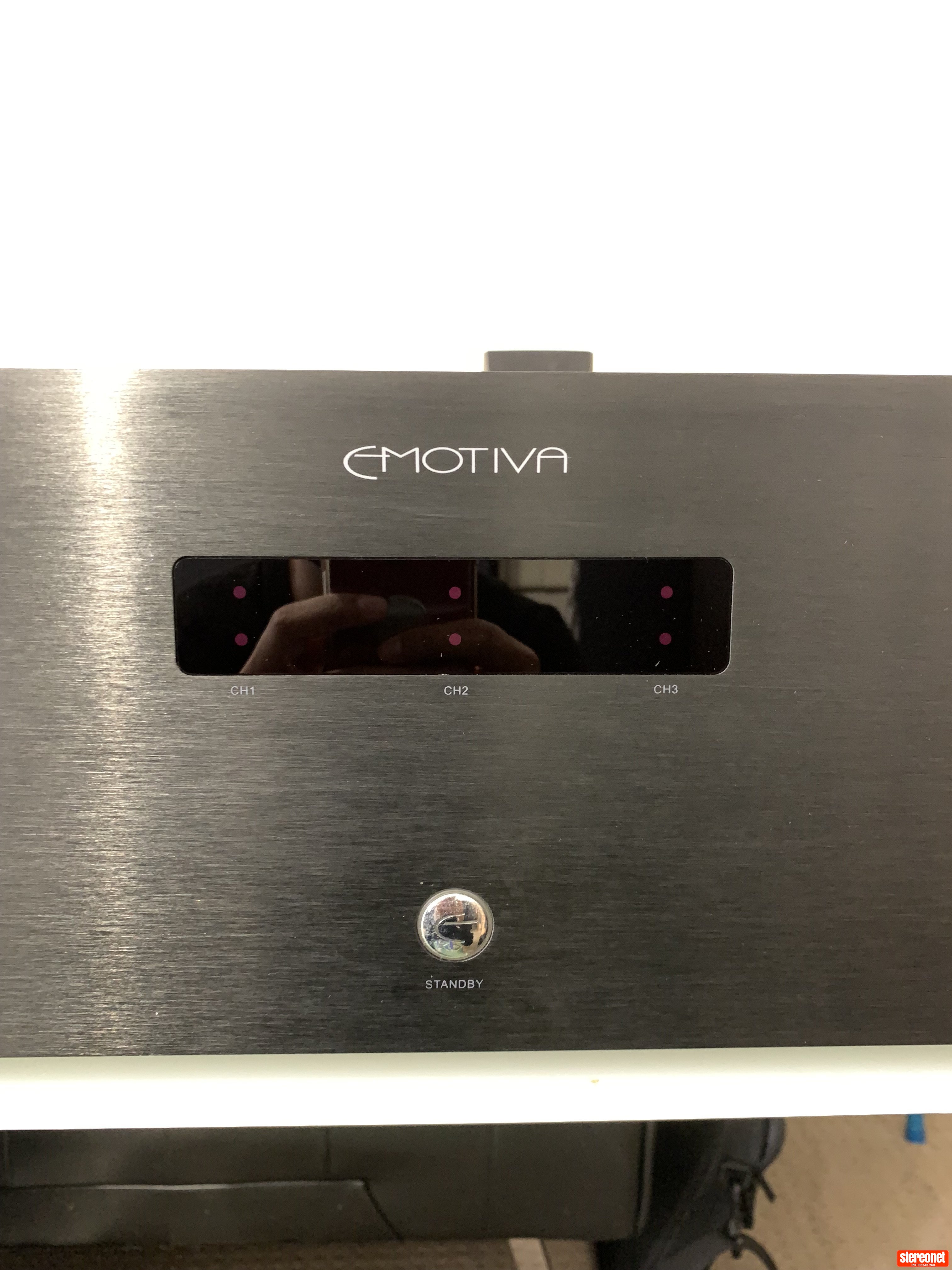 Emotiva XPA-3 Multichannel Amplifier - Multi Channel Amplifiers - StereoNET
