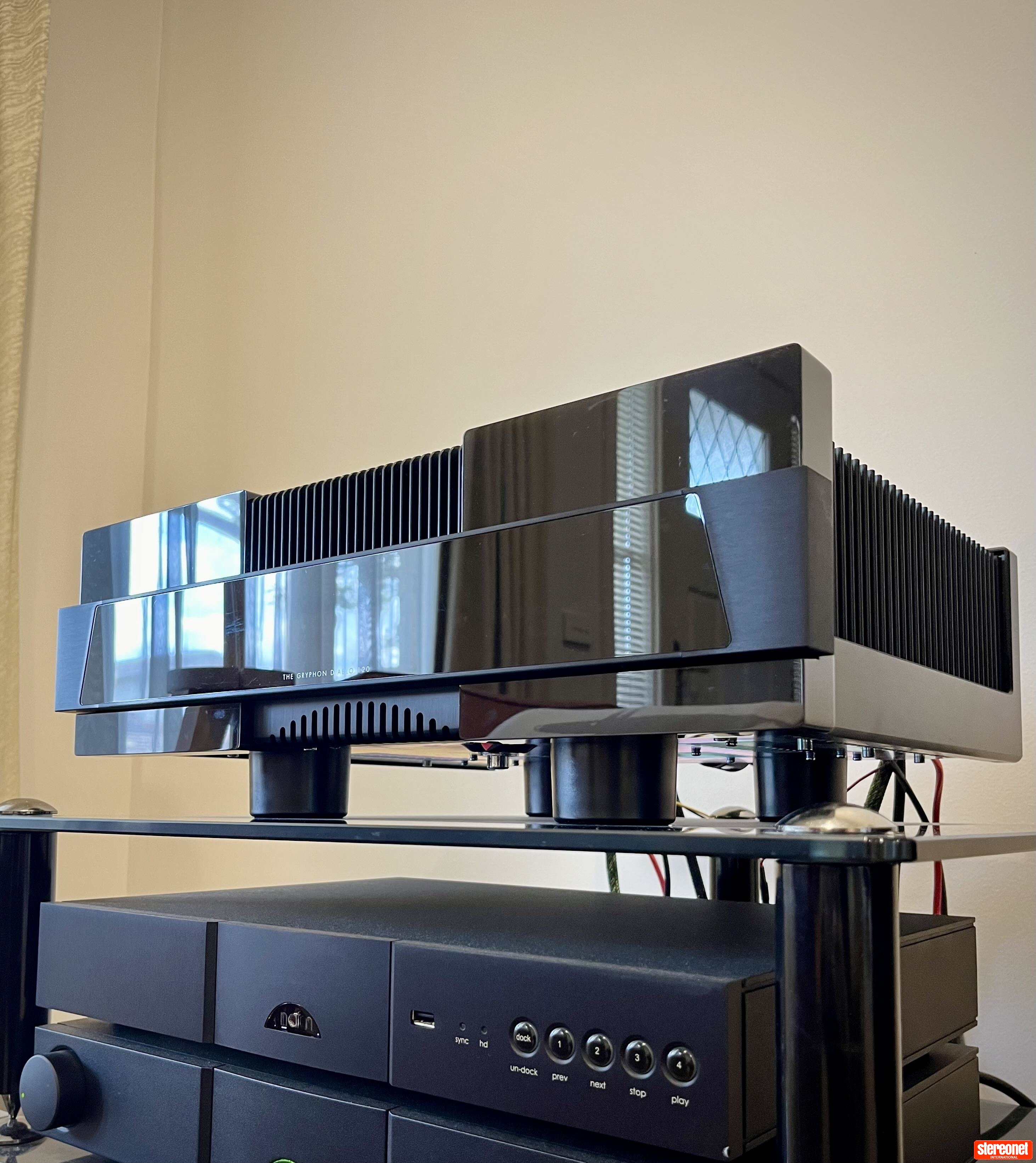 Gryphon Audio Diablo 120 Integrated Amplifier (Solid State ...