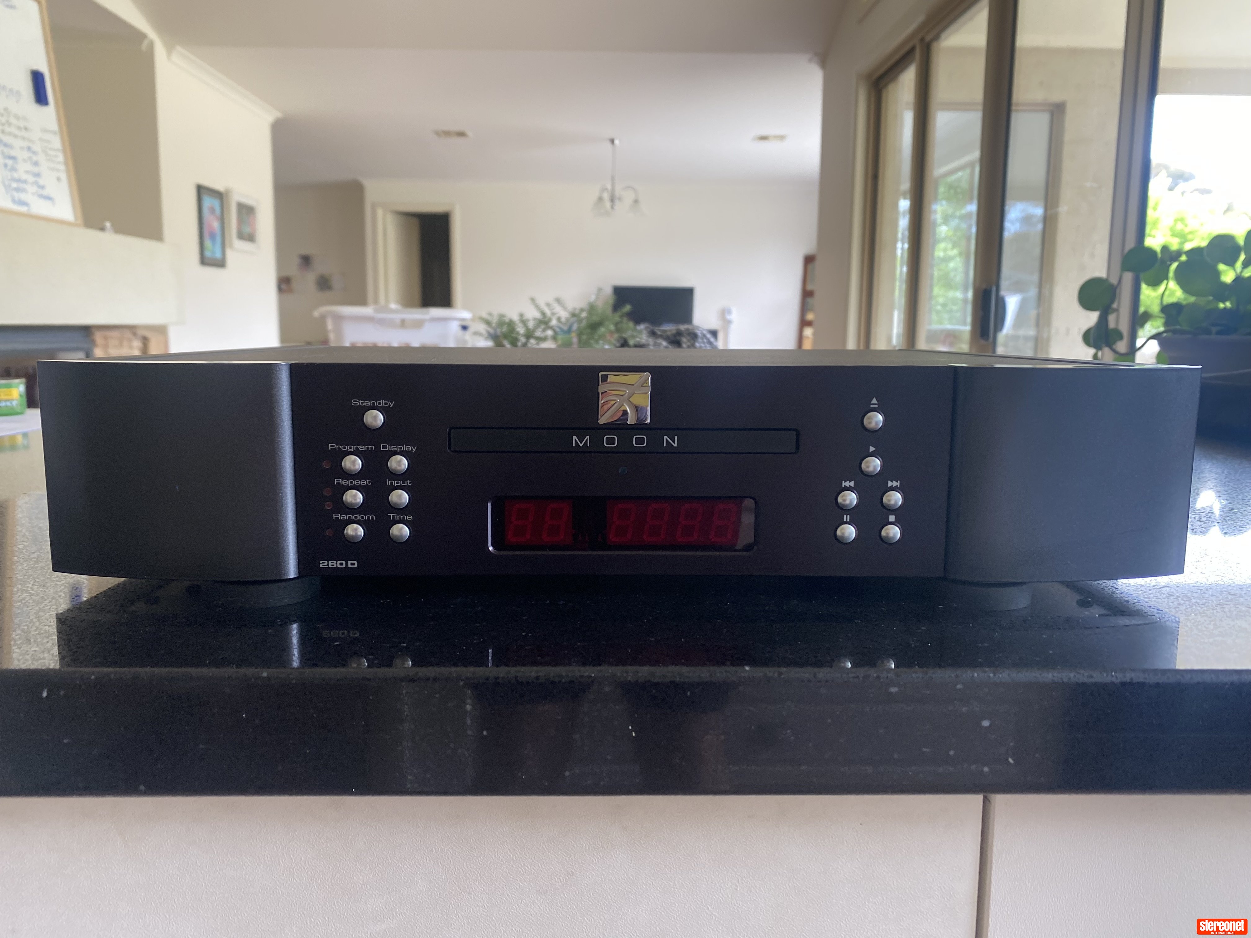 Simaudio Moon 260D CD Transport - CD/SACD Players & Transport - StereoNET