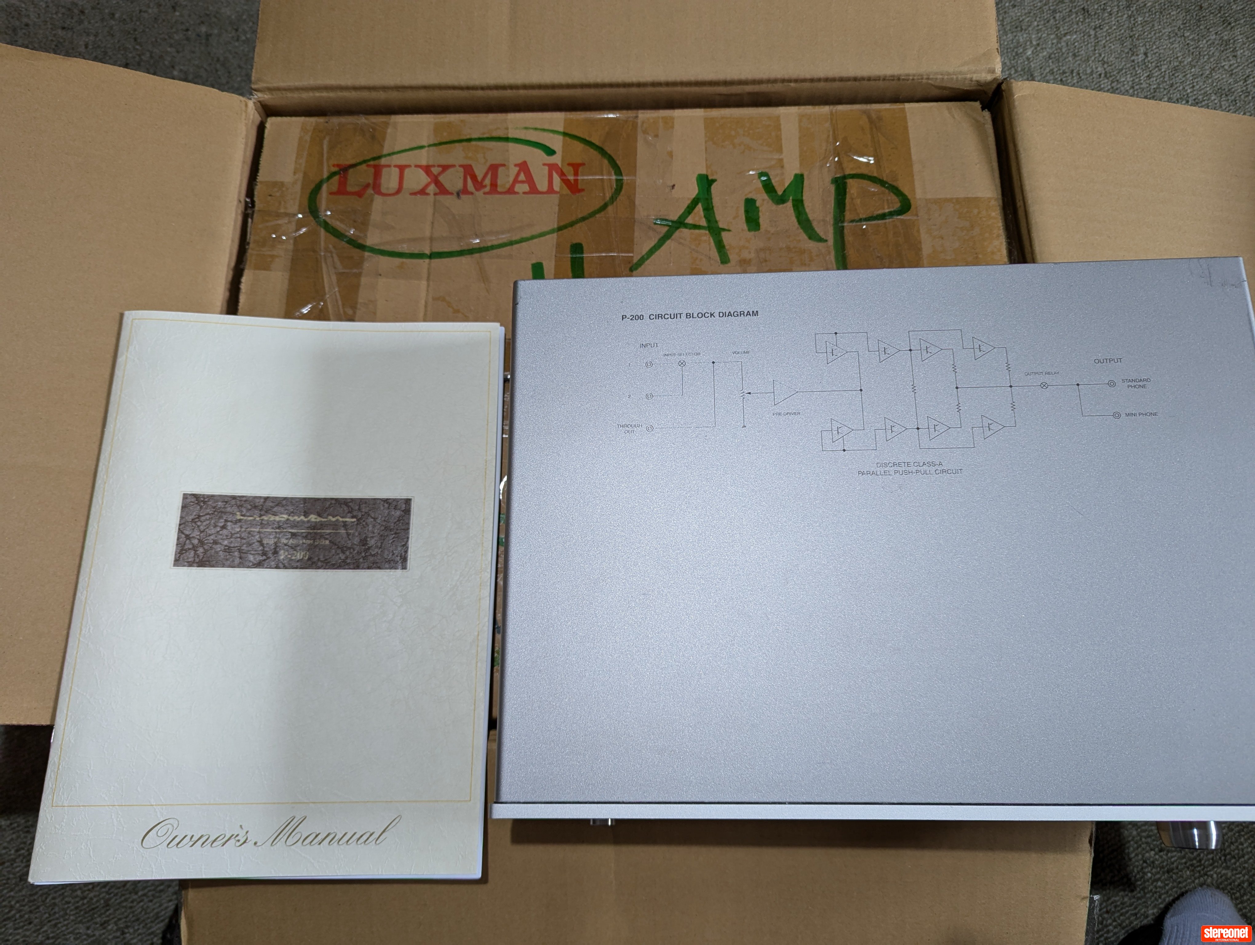 Luxman P-200 Headphone Amplifier - Headphone Amps & DACs - StereoNET