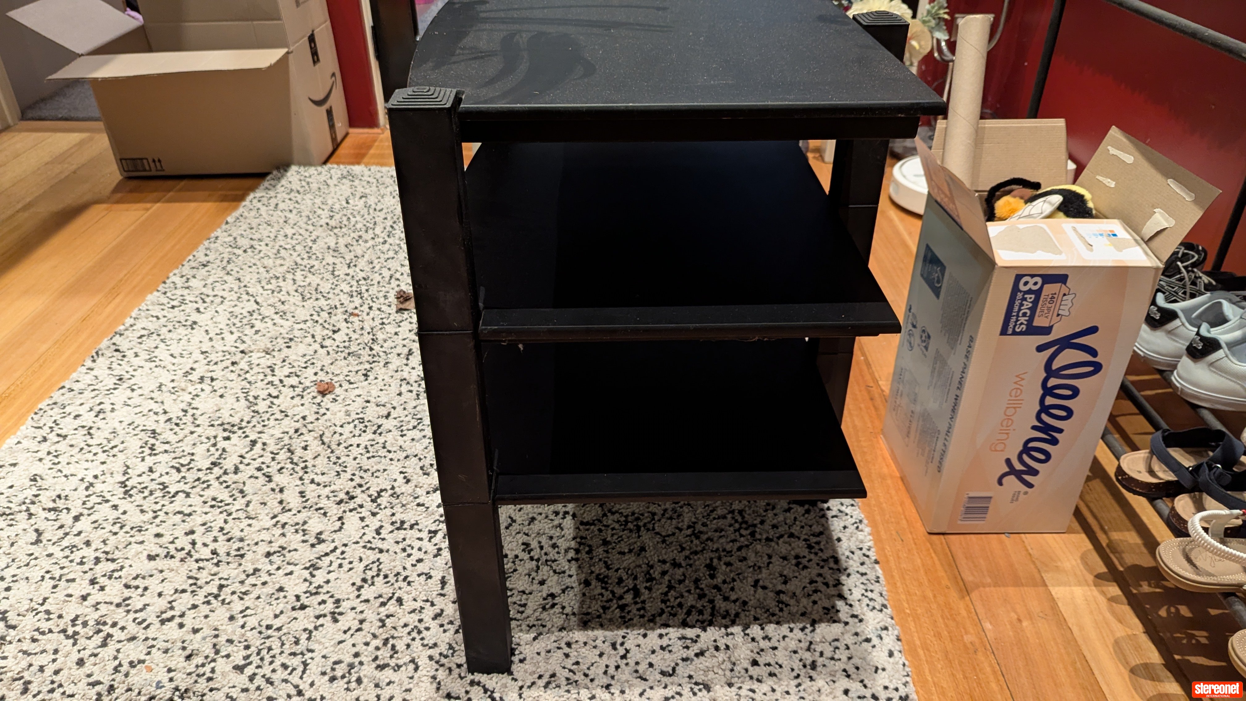 Lovan Sovereign AV Rack / Cabinet - Racks & Cabinets - StereoNET