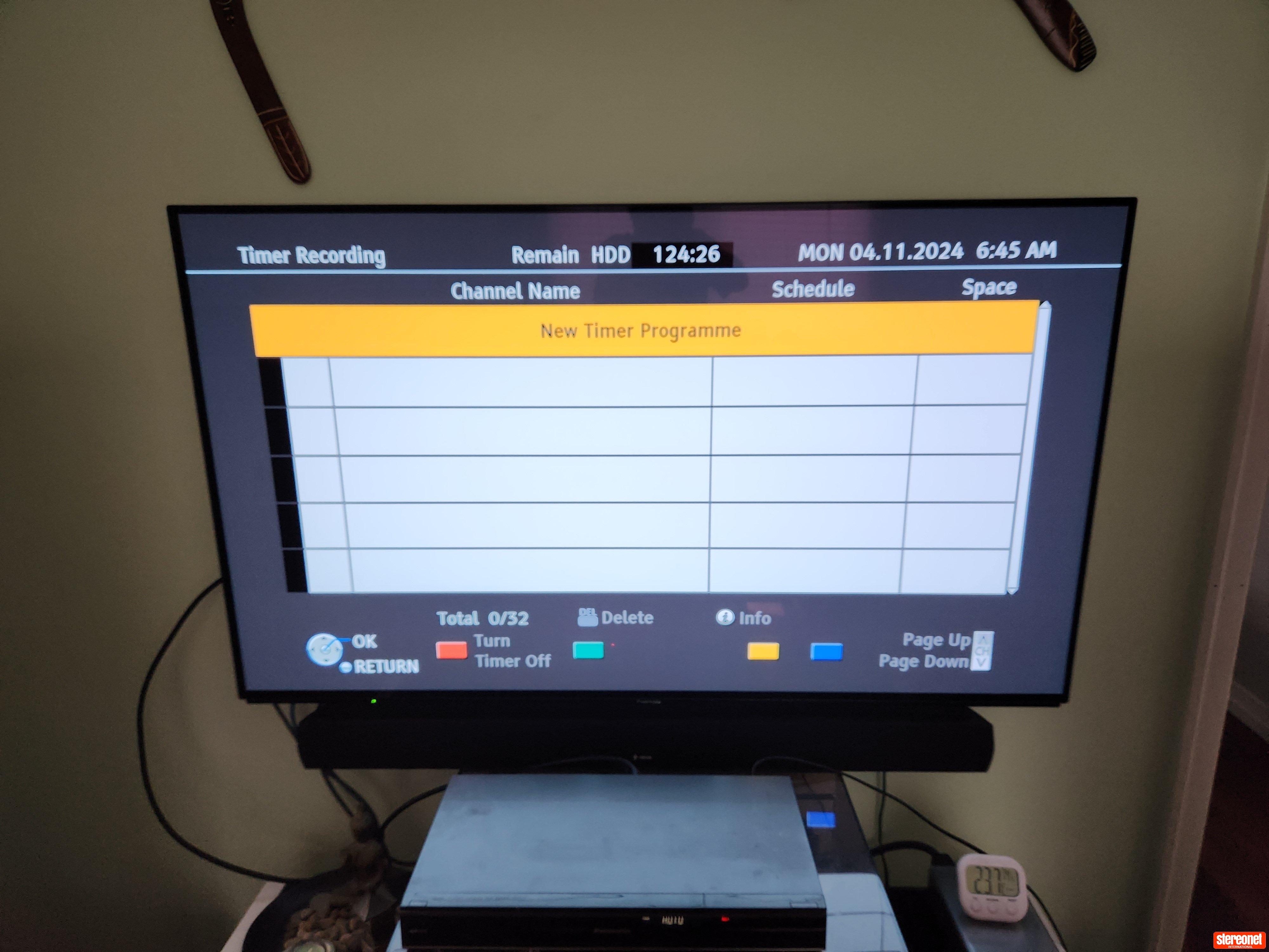 Panasonic DMR-HW220 Twin Tuner PVR - DVD / Blu-ray / Streaming Players - StereoNET